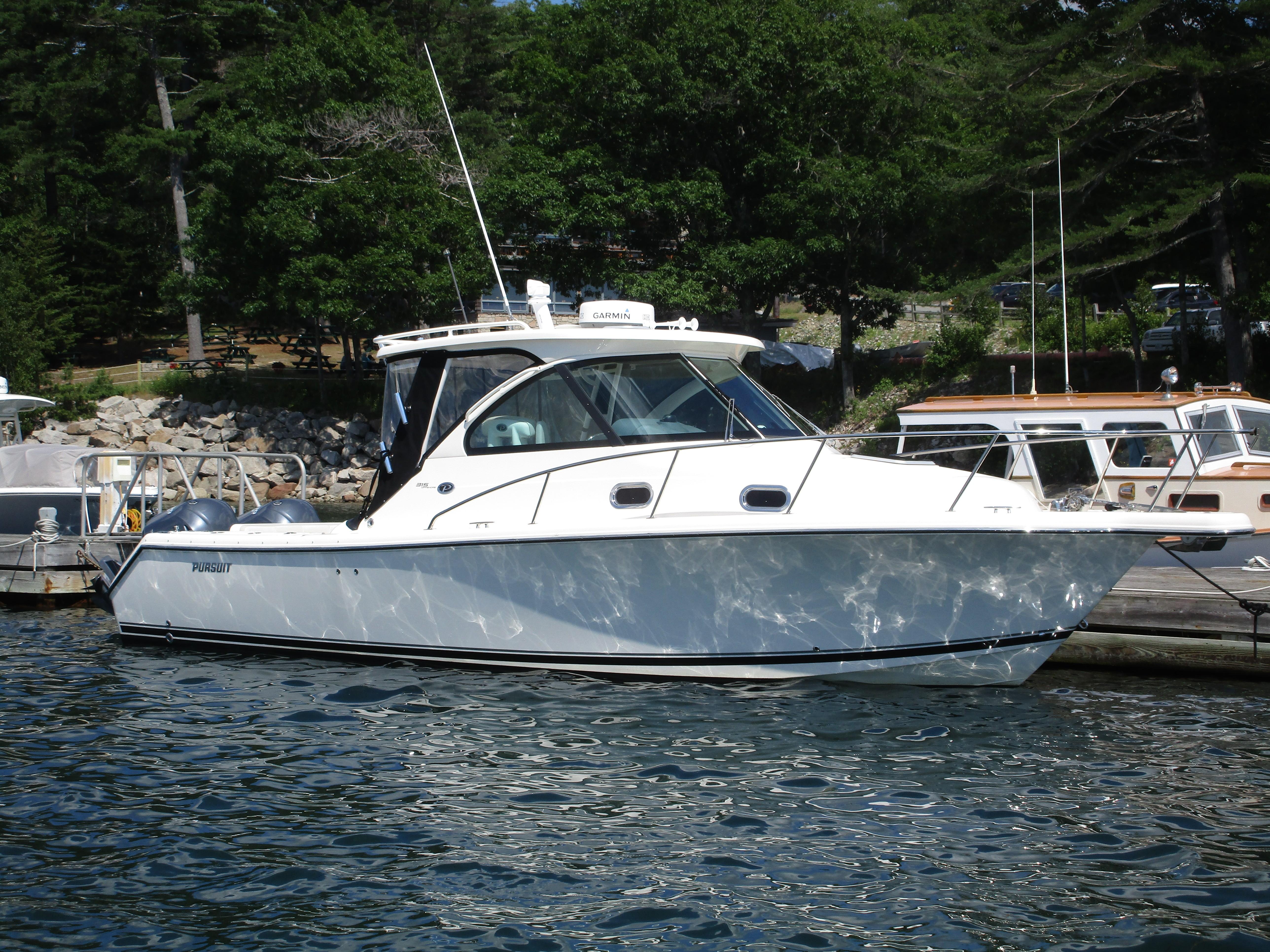 Pursuit 33 Yachts for Sale