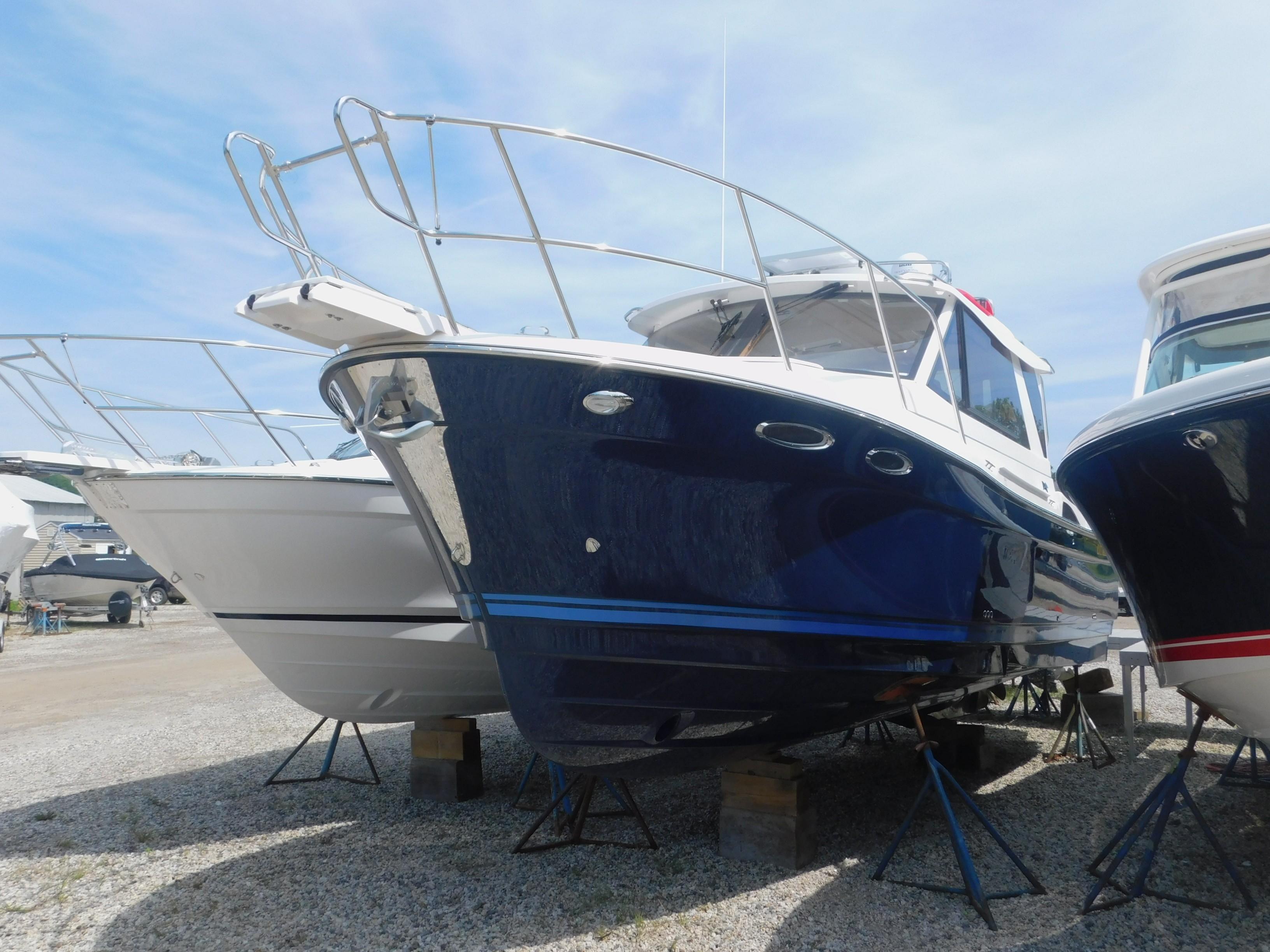 Used Cutwater 28 2019 Yacht For Sale Yarmouth - Denison Yachting