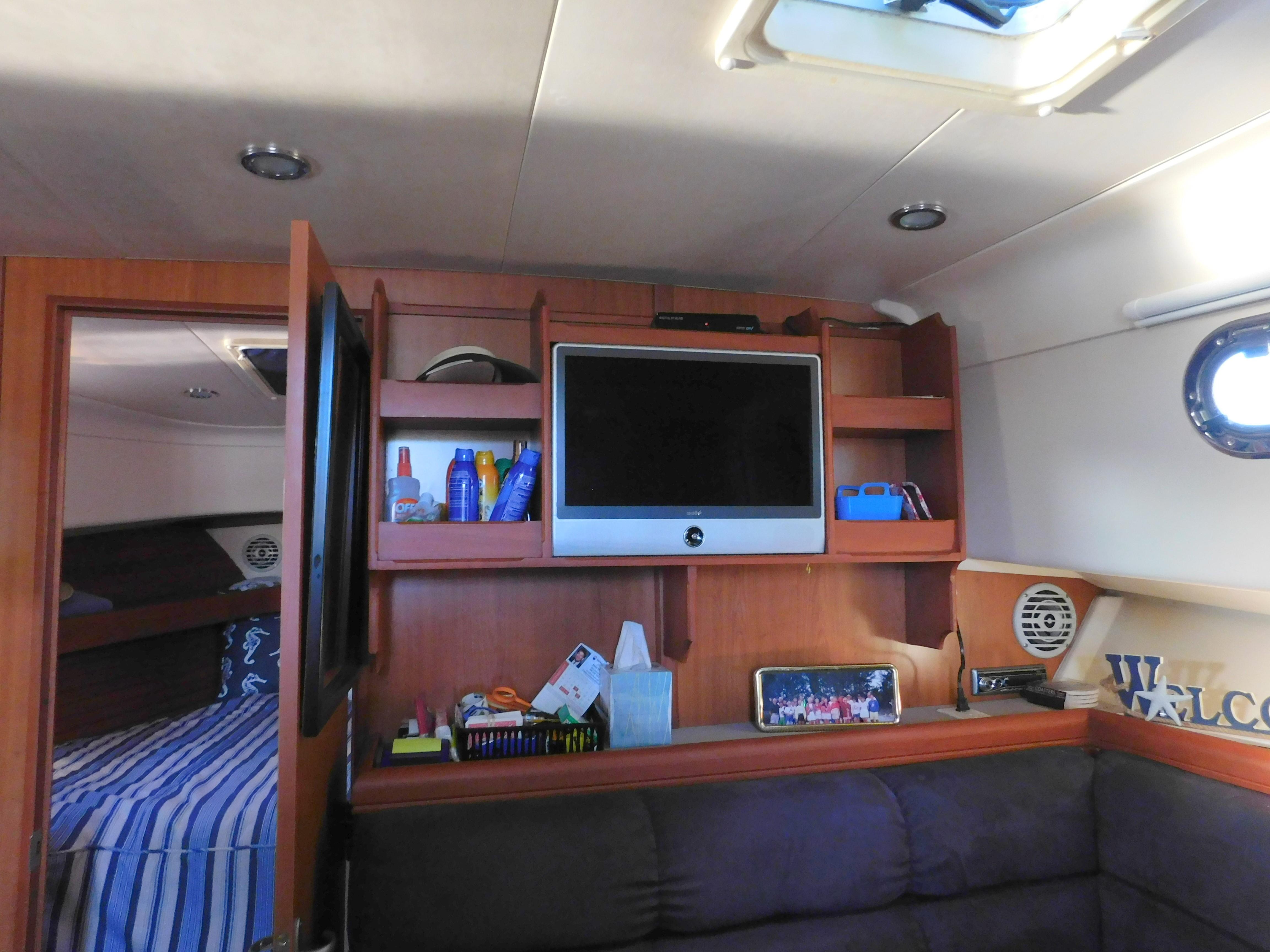 Sunshine Mainship 2008 Pilot 34 34 Yacht for Sale in US