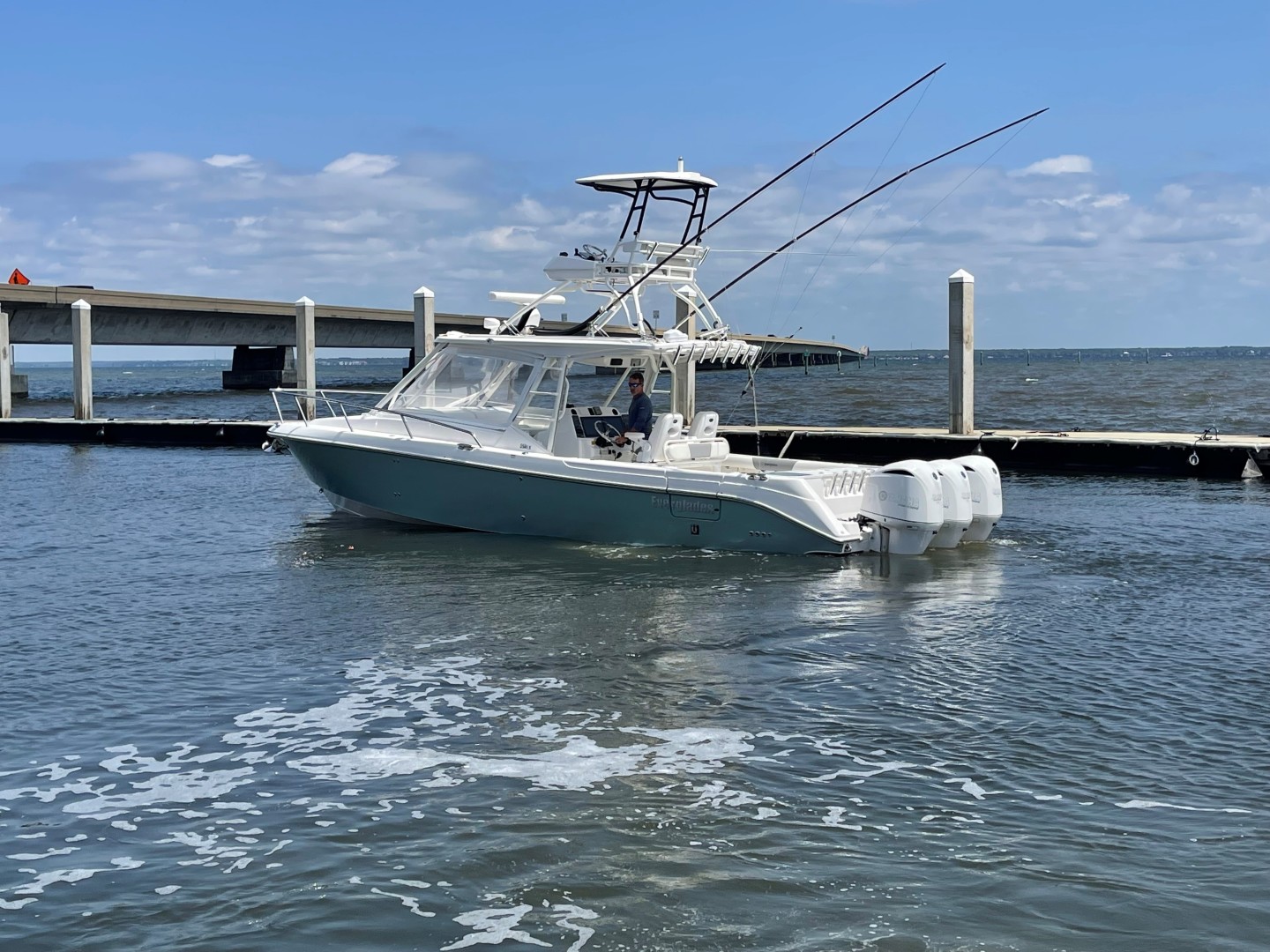 35 Everglades 2017 Destin,