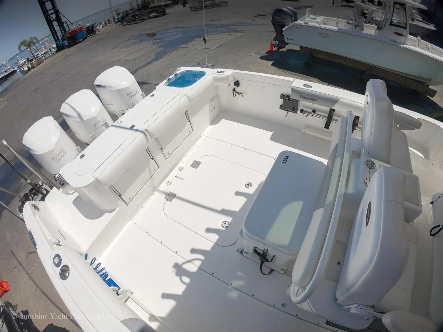 35 Everglades 2017 Destin,