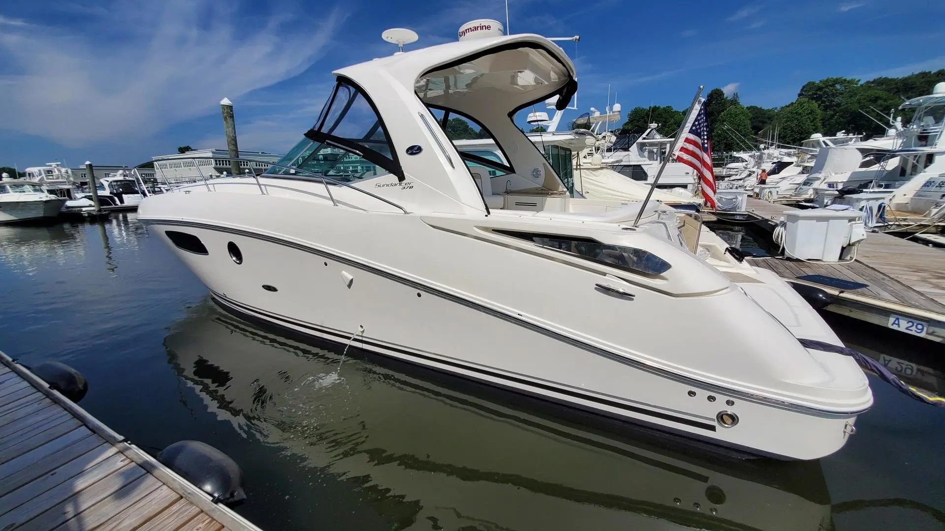 37 Sea Ray 2011 Amityville, New York