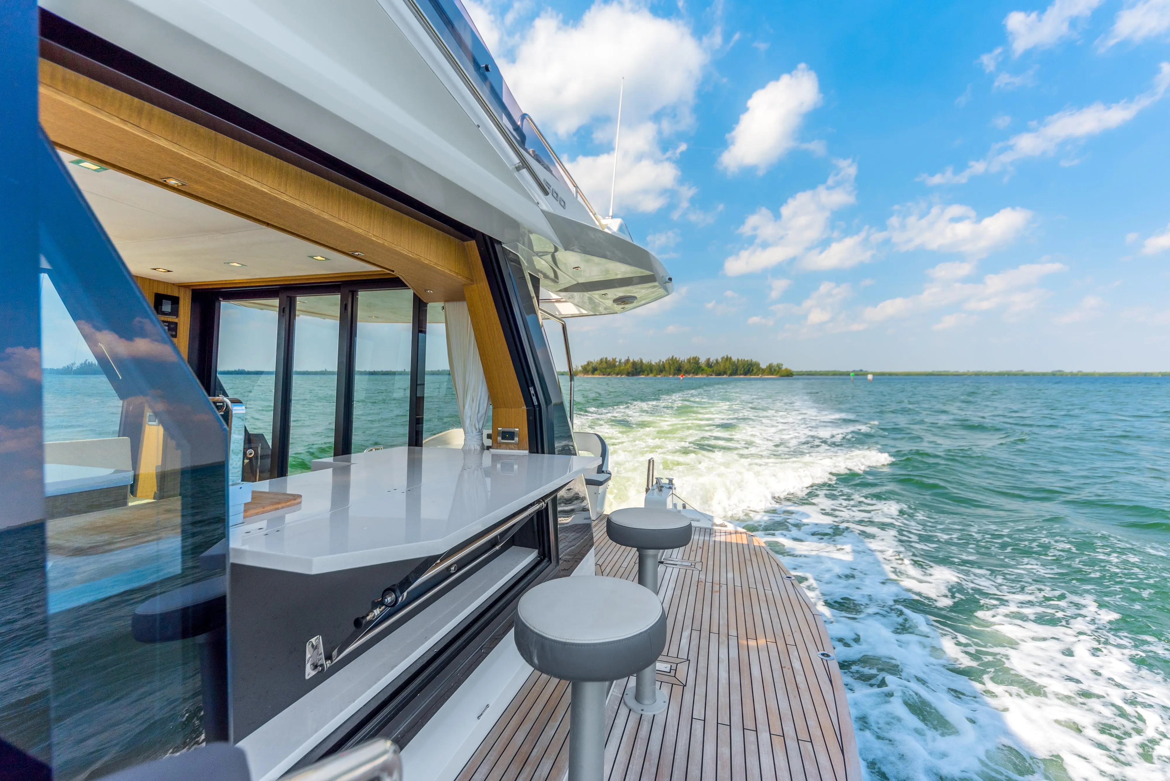 50 Galeon 2019 DML-CBD Vero Beach, Florida