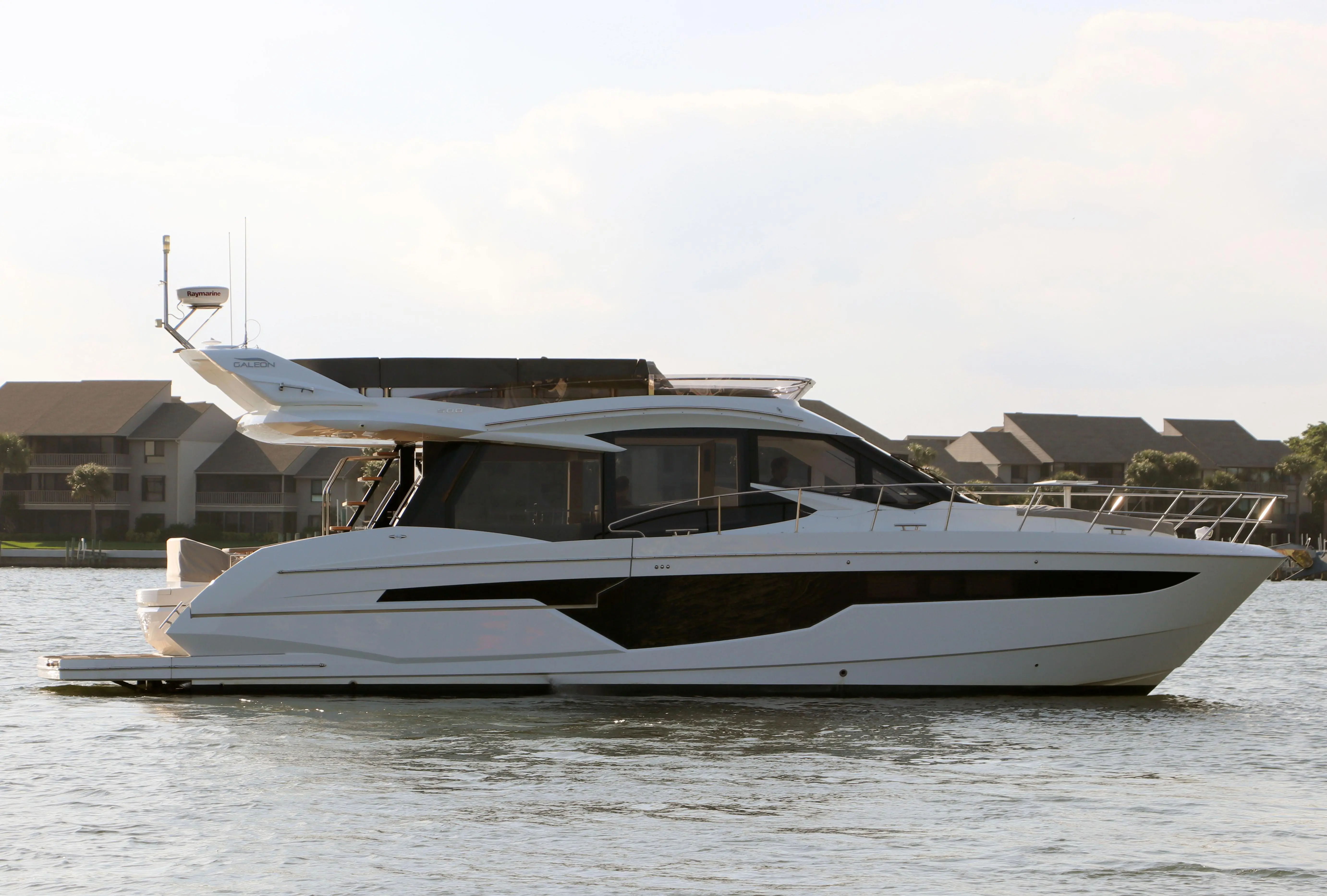 50 Galeon 2019 DML-CBD Vero Beach, Florida