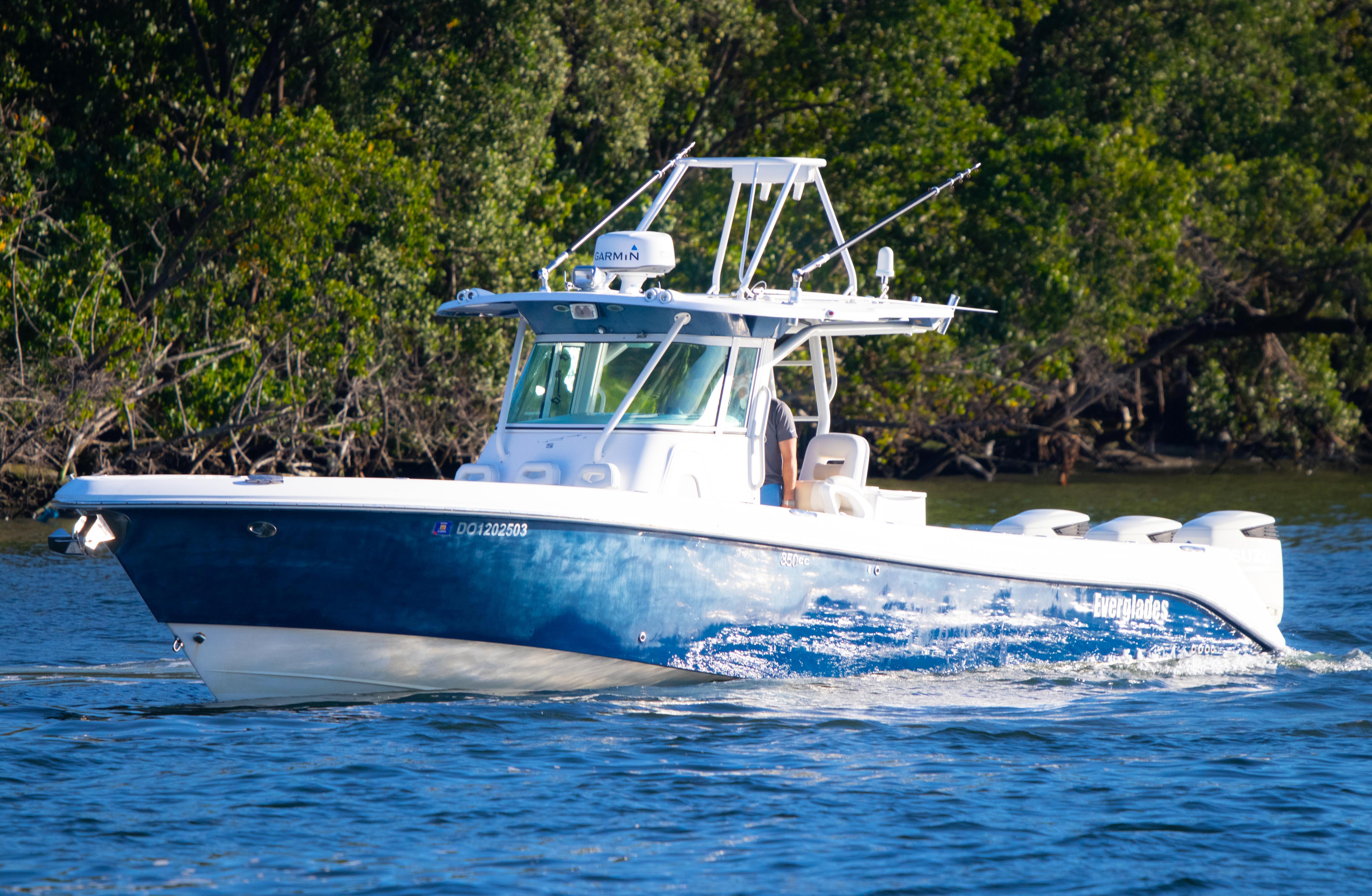 35 Everglades 2007 Boca Raton, Florida Sold on 2022-02-15 by Denison ...