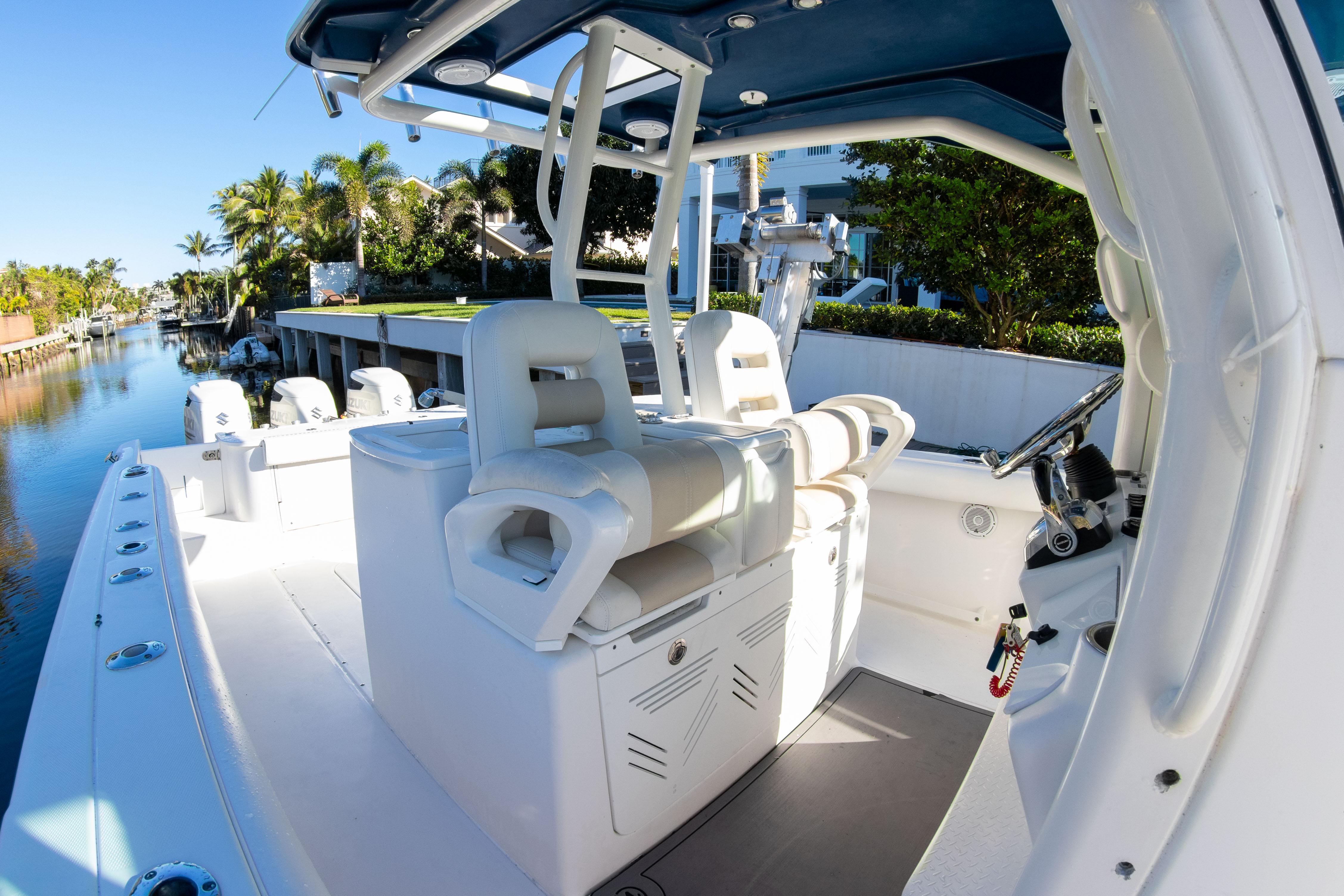 35 Everglades 2007 Boca Raton, Florida Sold on 2022-02-15 by Denison ...