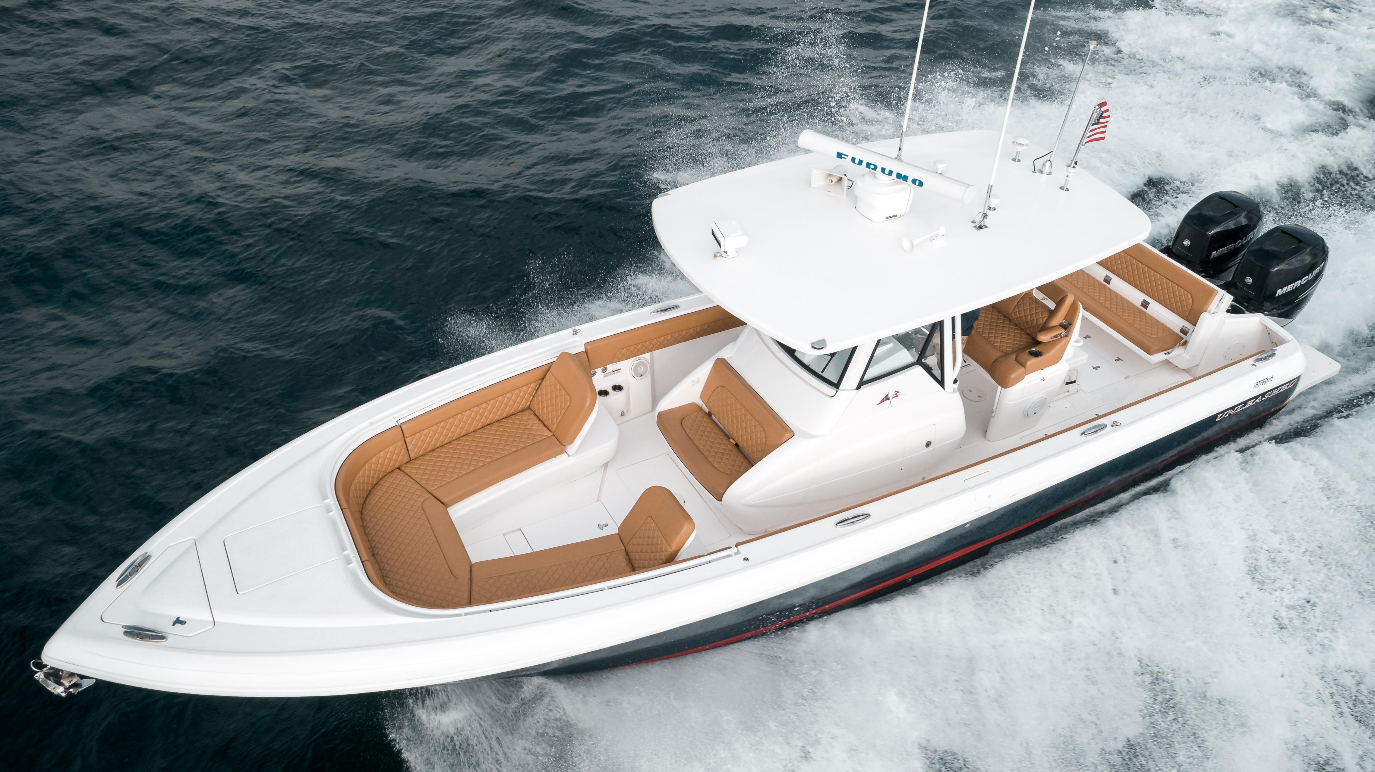 32 Intrepid 2018 UNLEASHED Fort Lauderdale, Florida Sold on 2020-11-02 ...