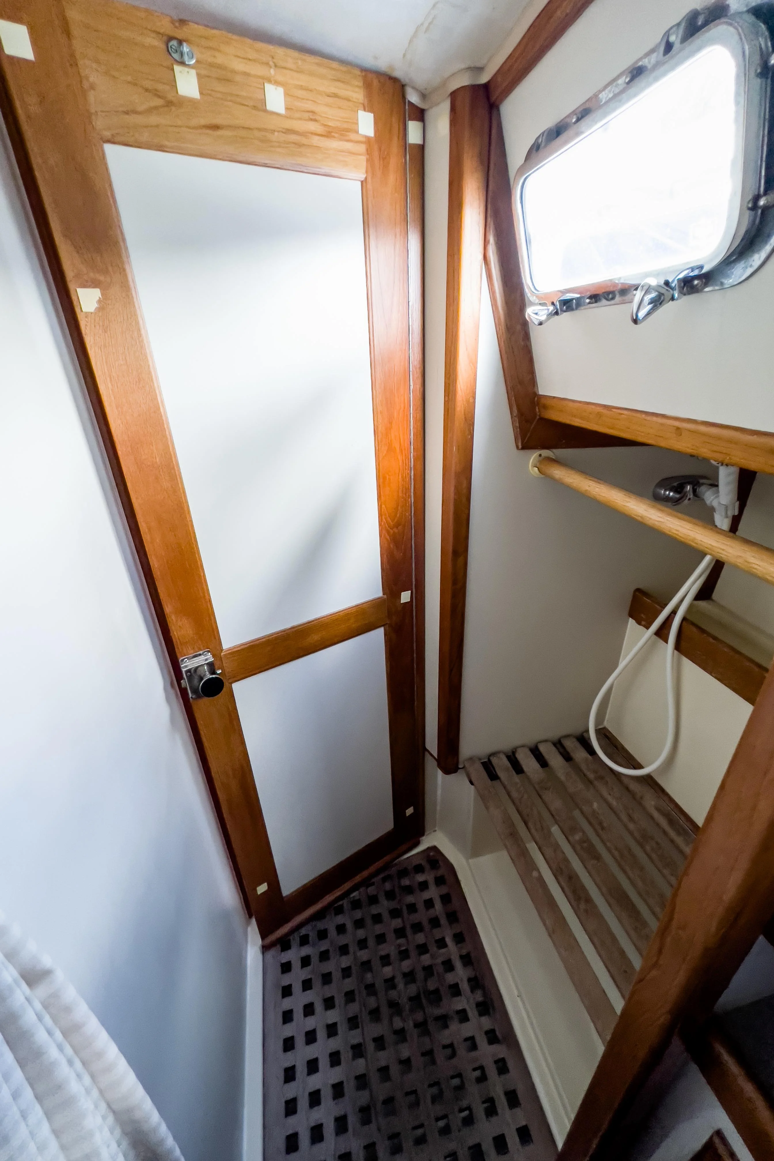 44 Pacific Seacraft 1993 SUSAN E II Fort Lauderdale, Florida Sold on ...