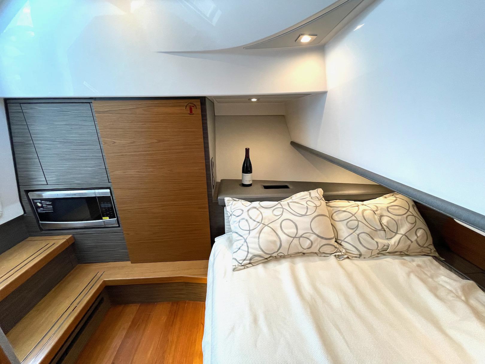 38 Tiara Yachts 2019 Knot @ Work Saint Pete Beach, Florida