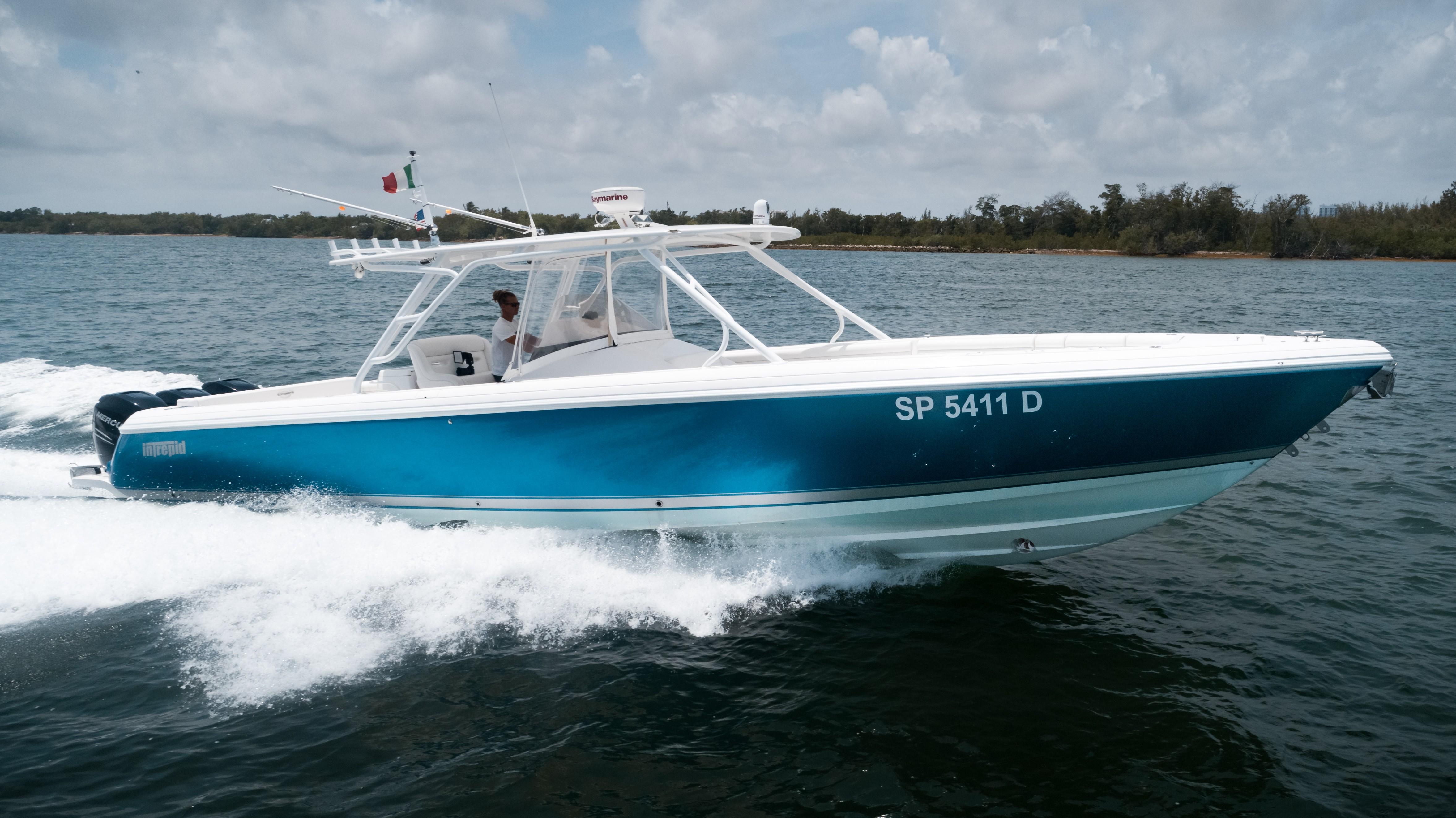 40 Intrepid 2015 Z BLONDE North Miami Beach, Florida Sold on 2019-06-28 ...