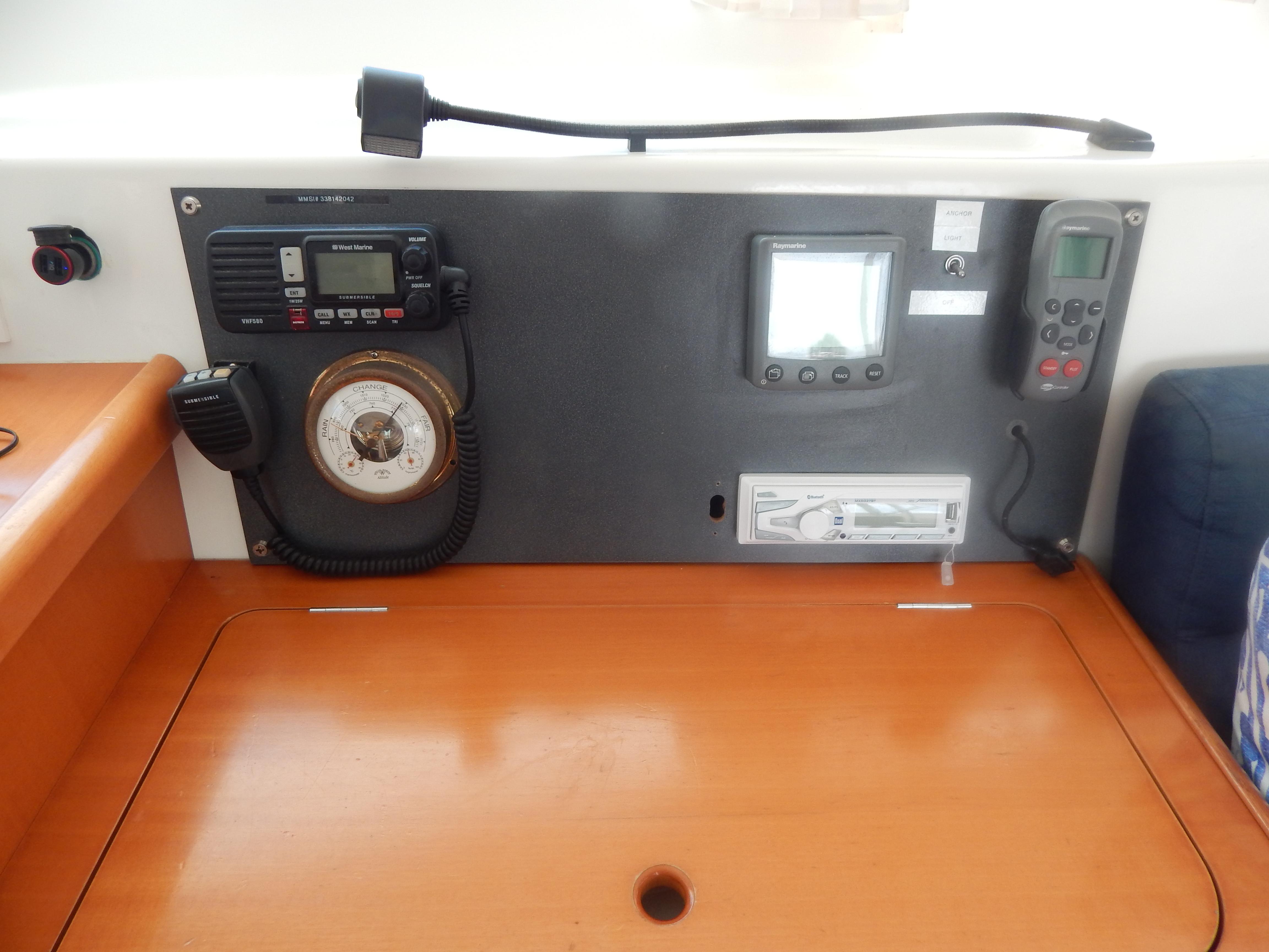 42 Lagoon 2007 Boca Raton, Florida Sold on 2022-11-13 by Denison Yacht ...