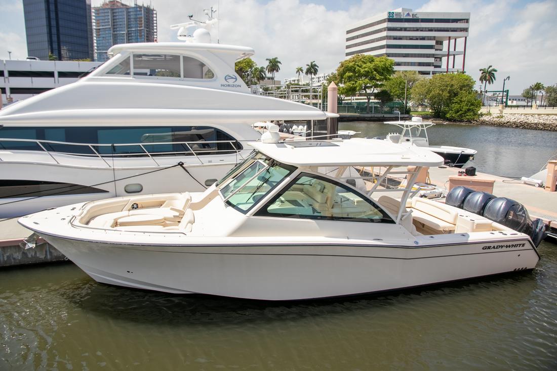 37 Grady-white 2020 WHITE WITCH West Palm Beach, Florida Sold on 2022 ...