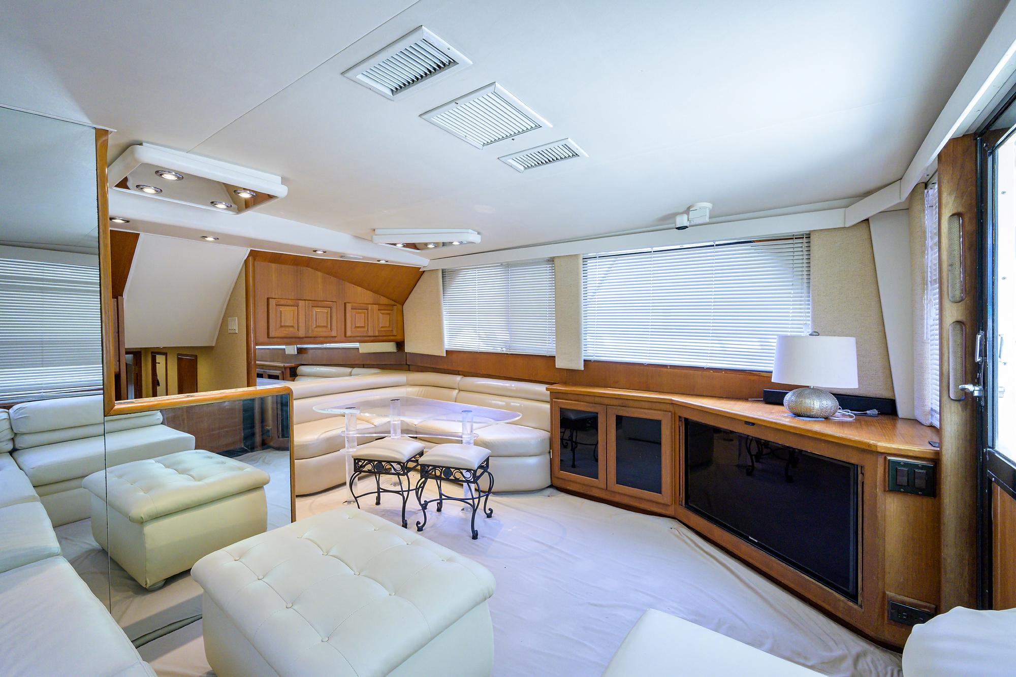 48 Viking 1990 On The Rocks Stuart, Florida Sold on 2022-06-23 by ...