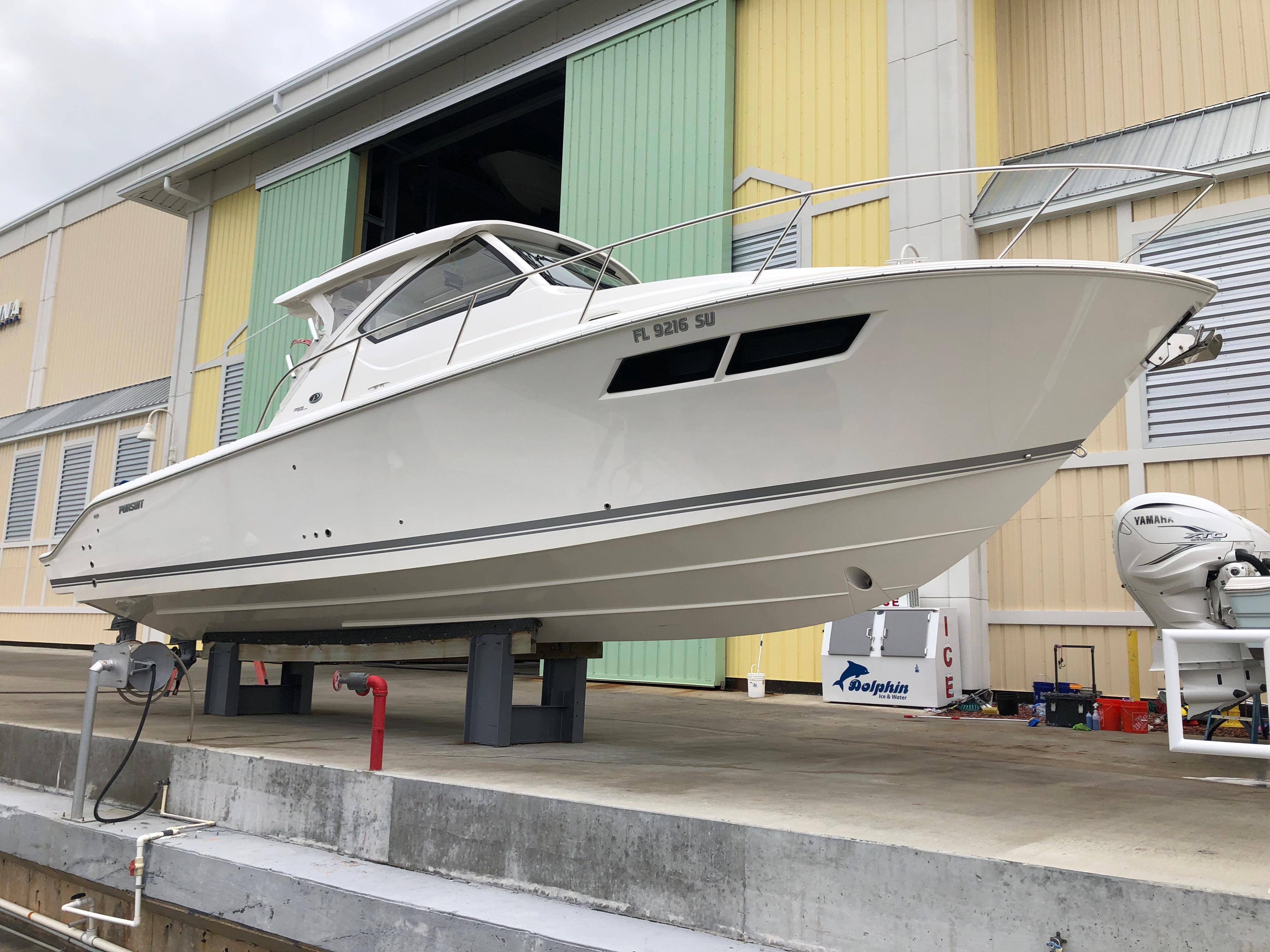 35 Pursuit 2020 NEW LISTING Clearwater, Florida Sold on 2021-03-01 by ...