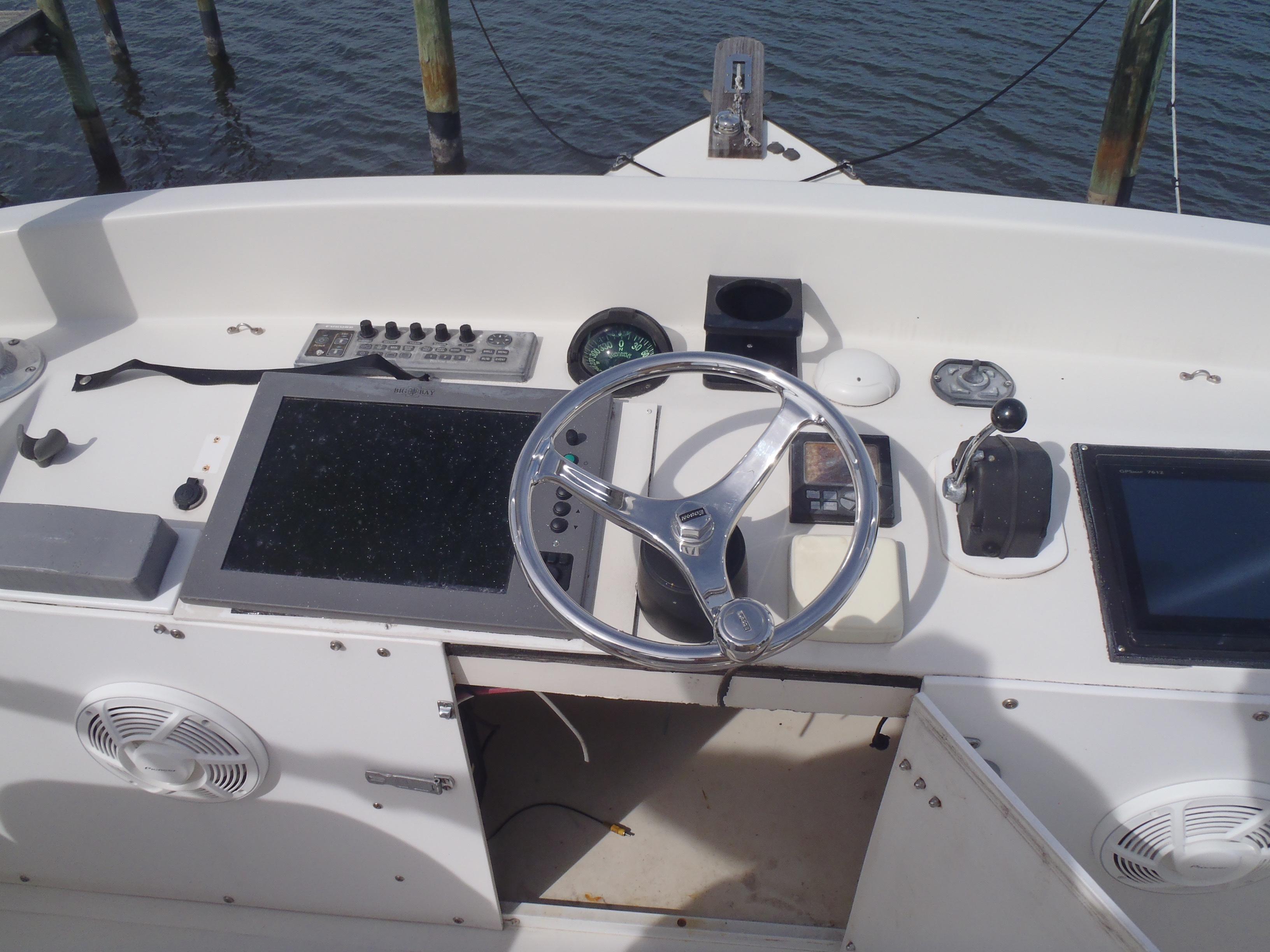 38 Northern Bay 2005 Nostalgia Stuart, Florida