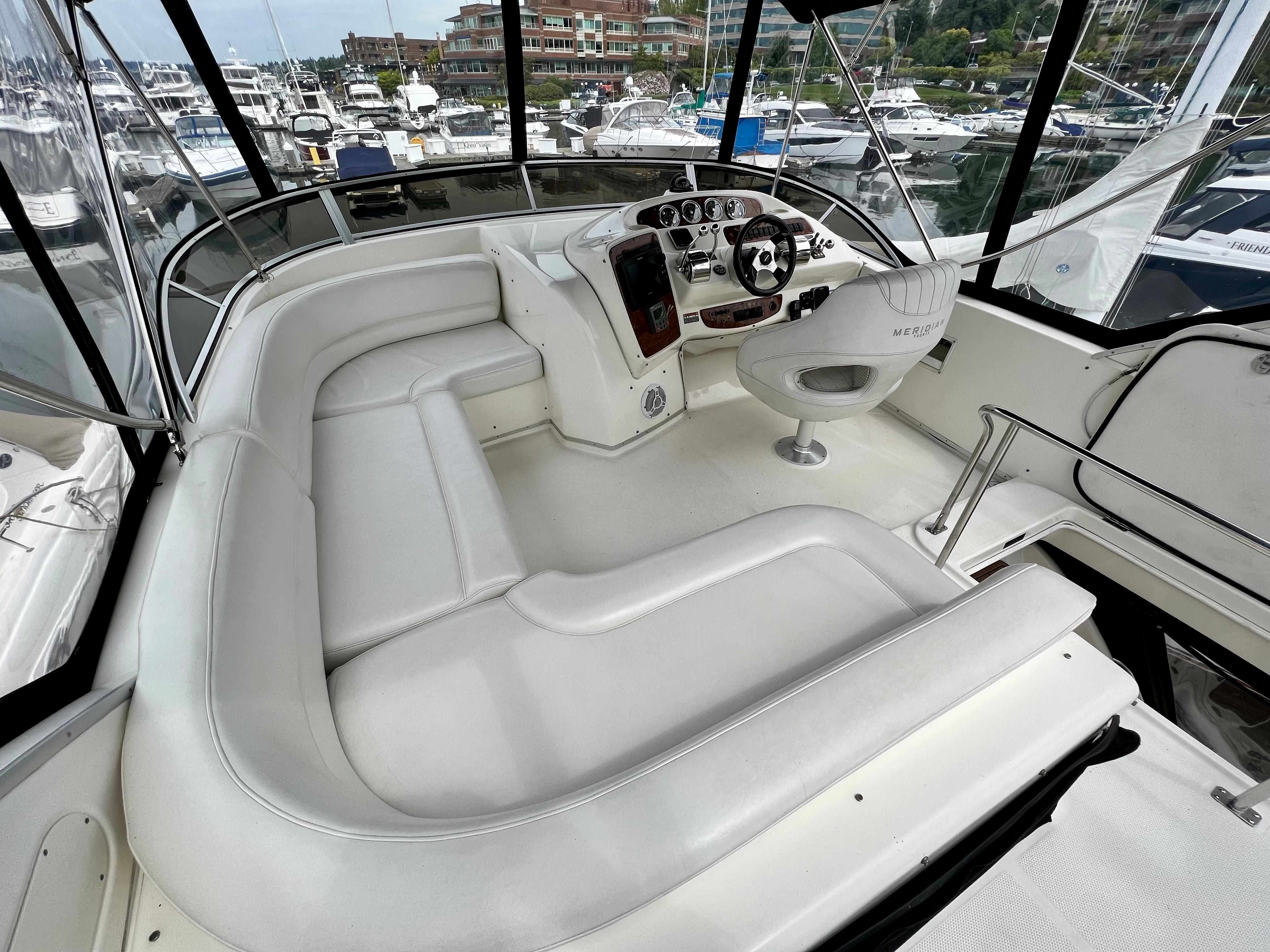 38 Meridian 2004 Kirkland, Washington Sold on 2022-05-28 by Denison ...