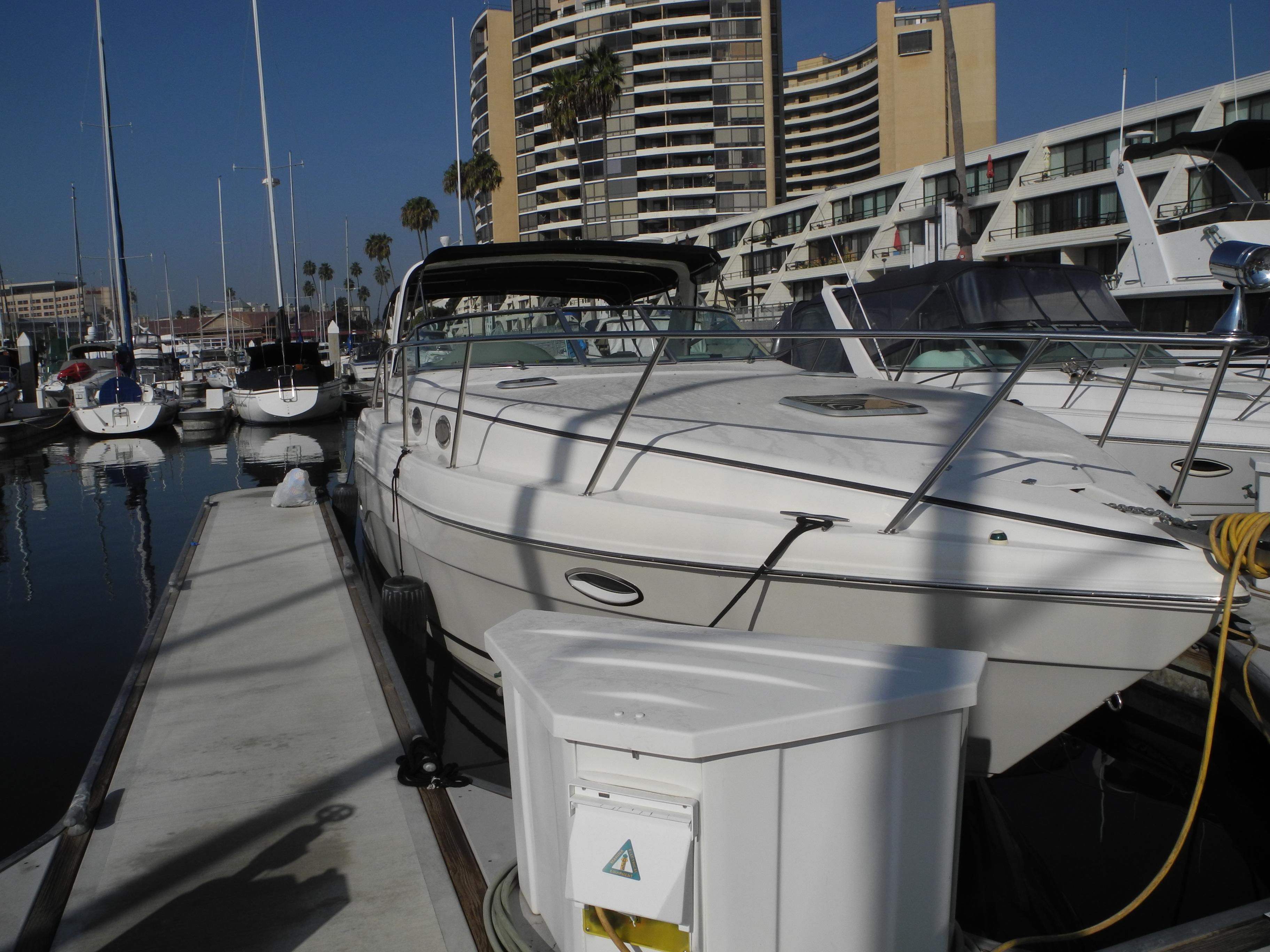 34 Rinker 2002 Marina Del Rey, California Sold on 2022-05-10 by Denison ...