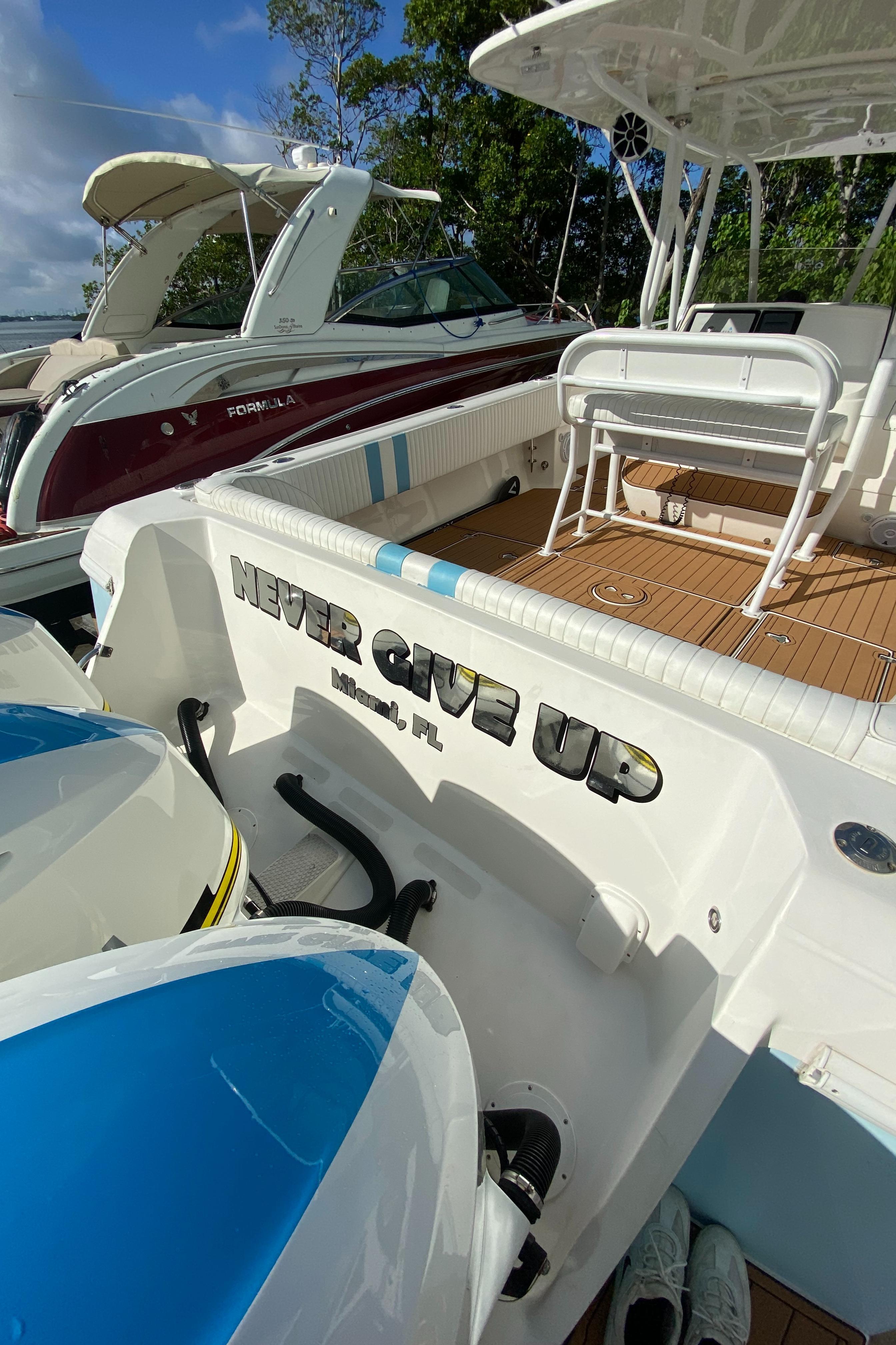 37 Intrepid 2008 NEVER GIVE UP Miami Beach, Florida Sold on 2022-02-15 ...