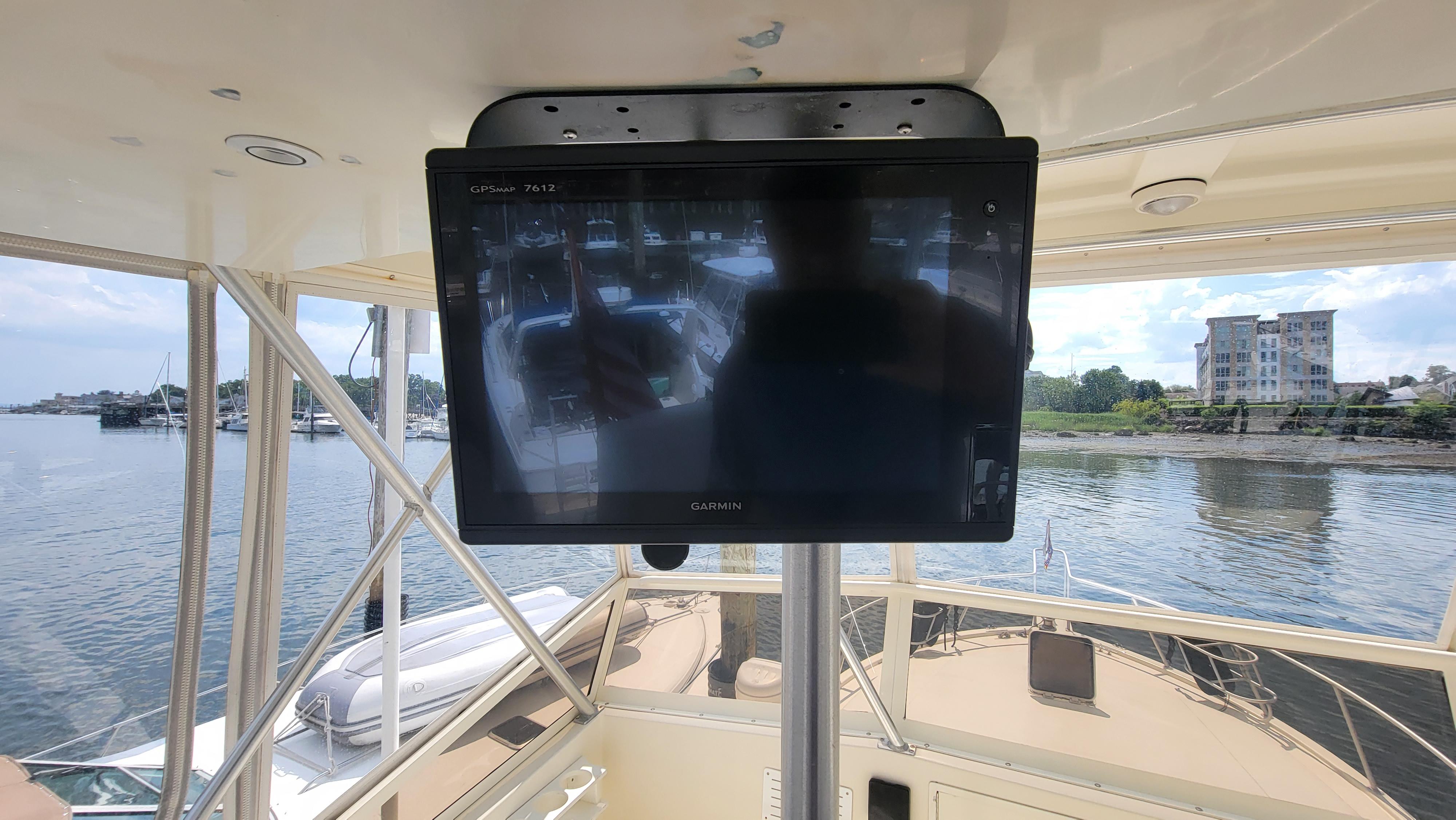 41 Viking 1988 Stamford, Connecticut Sold on 2022-08-11 by Denison ...