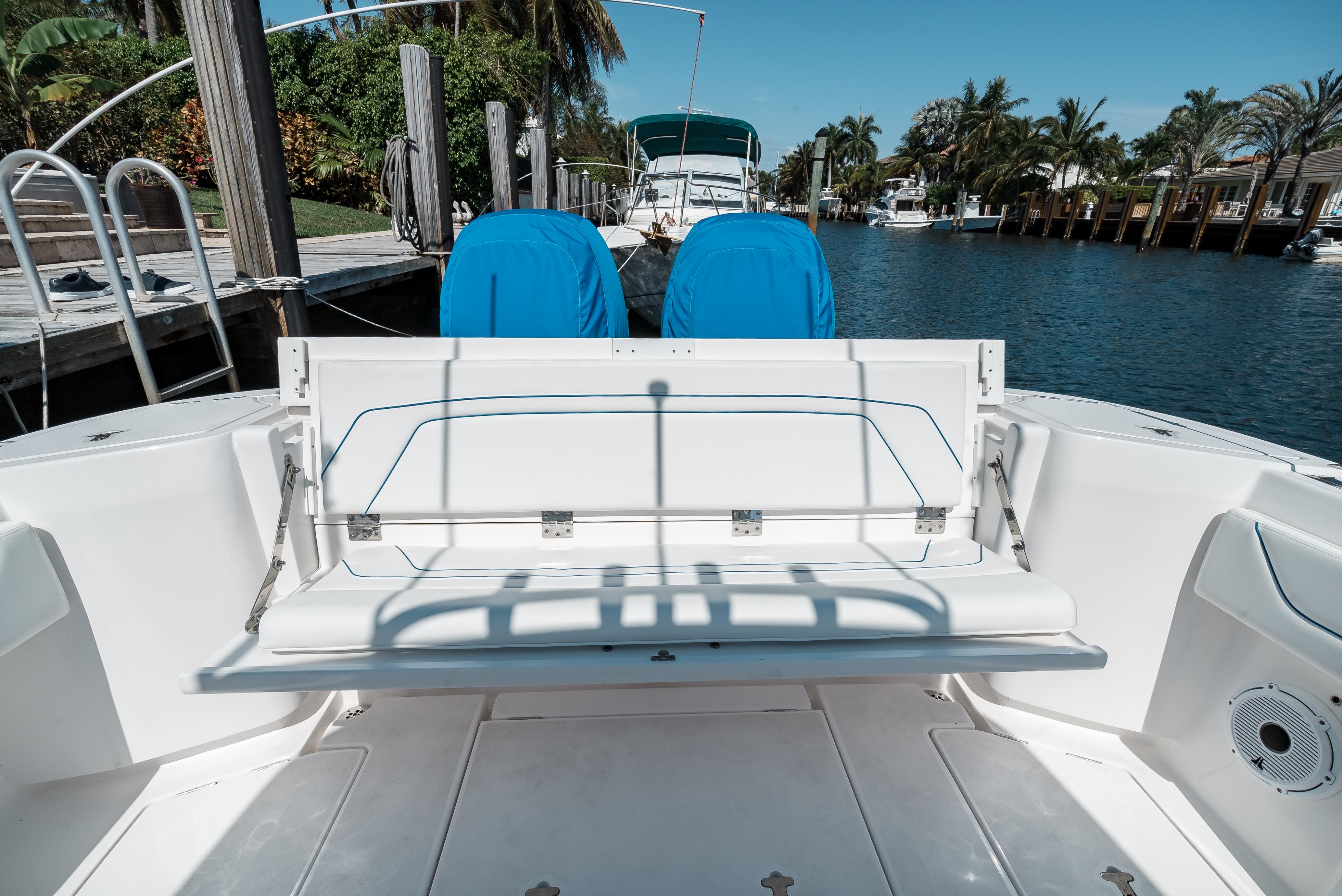 35 Intrepid 2021 Fort Lauderdale, Florida Sold on 2022-06-10 by Denison ...