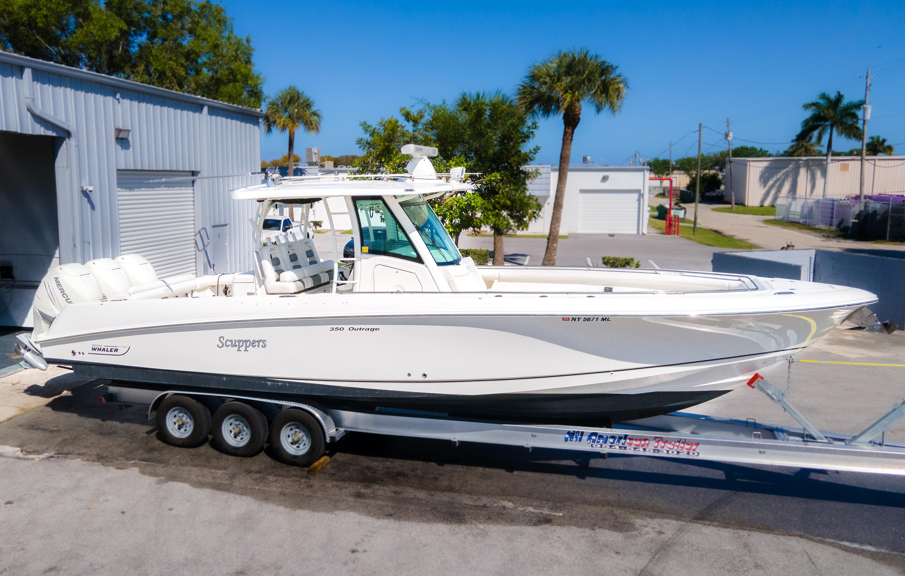 35 Boston Whaler 2014 SCUPPERS West Palm Beach, Florida Sold on 2022-04 ...