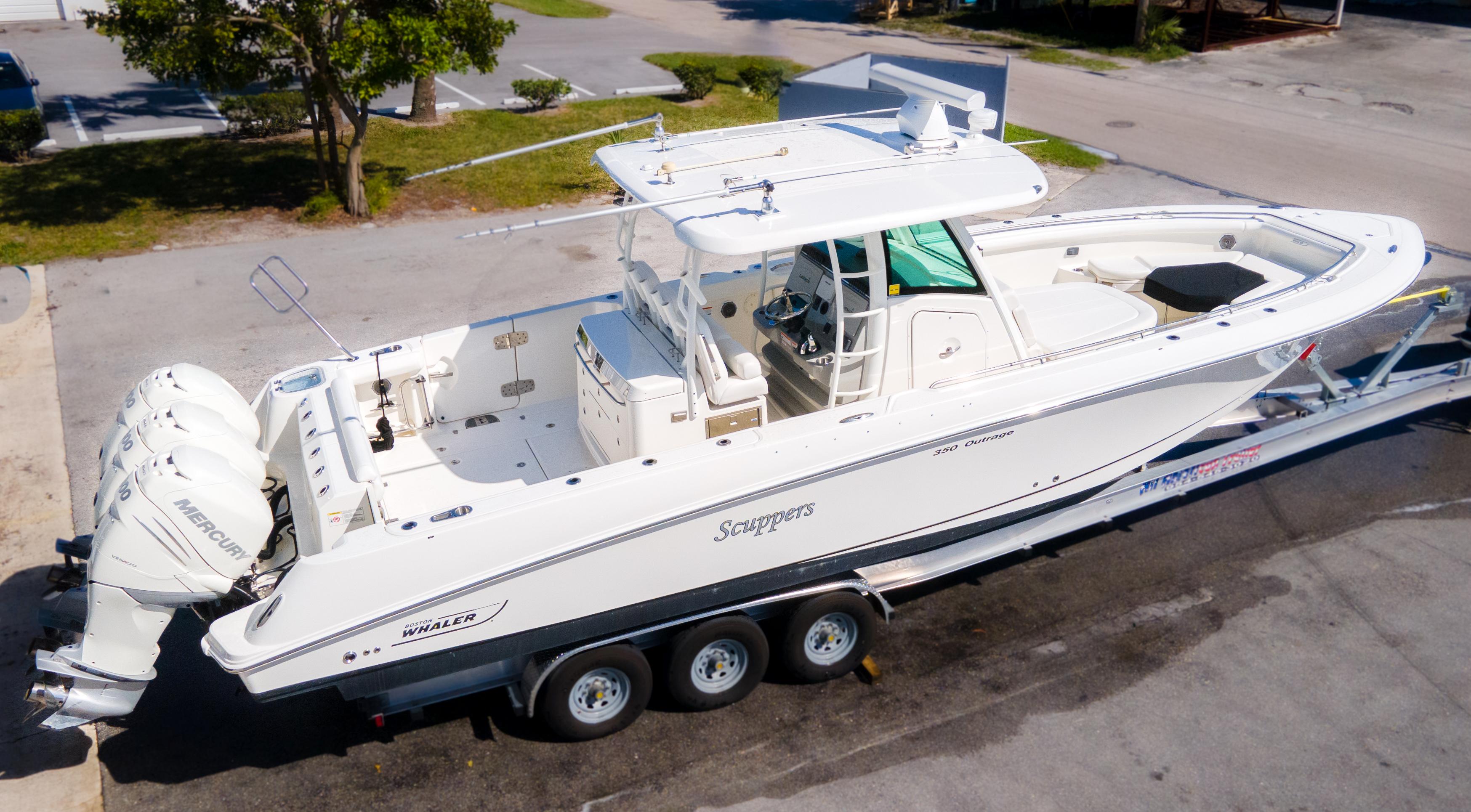 35 Boston Whaler 2014 SCUPPERS West Palm Beach, Florida Sold on 2022-04 ...