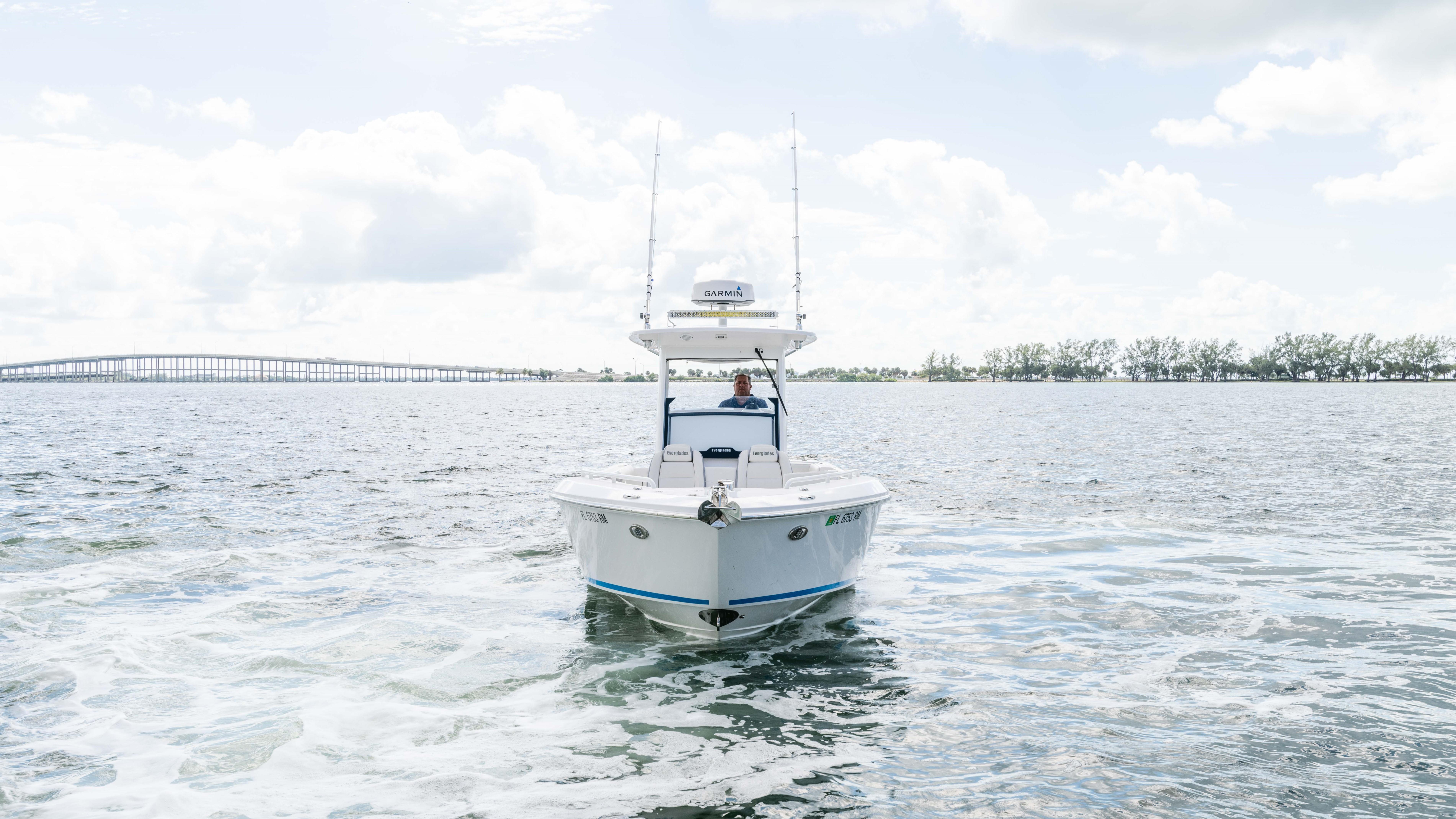 29 Everglades 2018 Roquena Miami, Florida Sold on 2020-01-18 by Denison ...