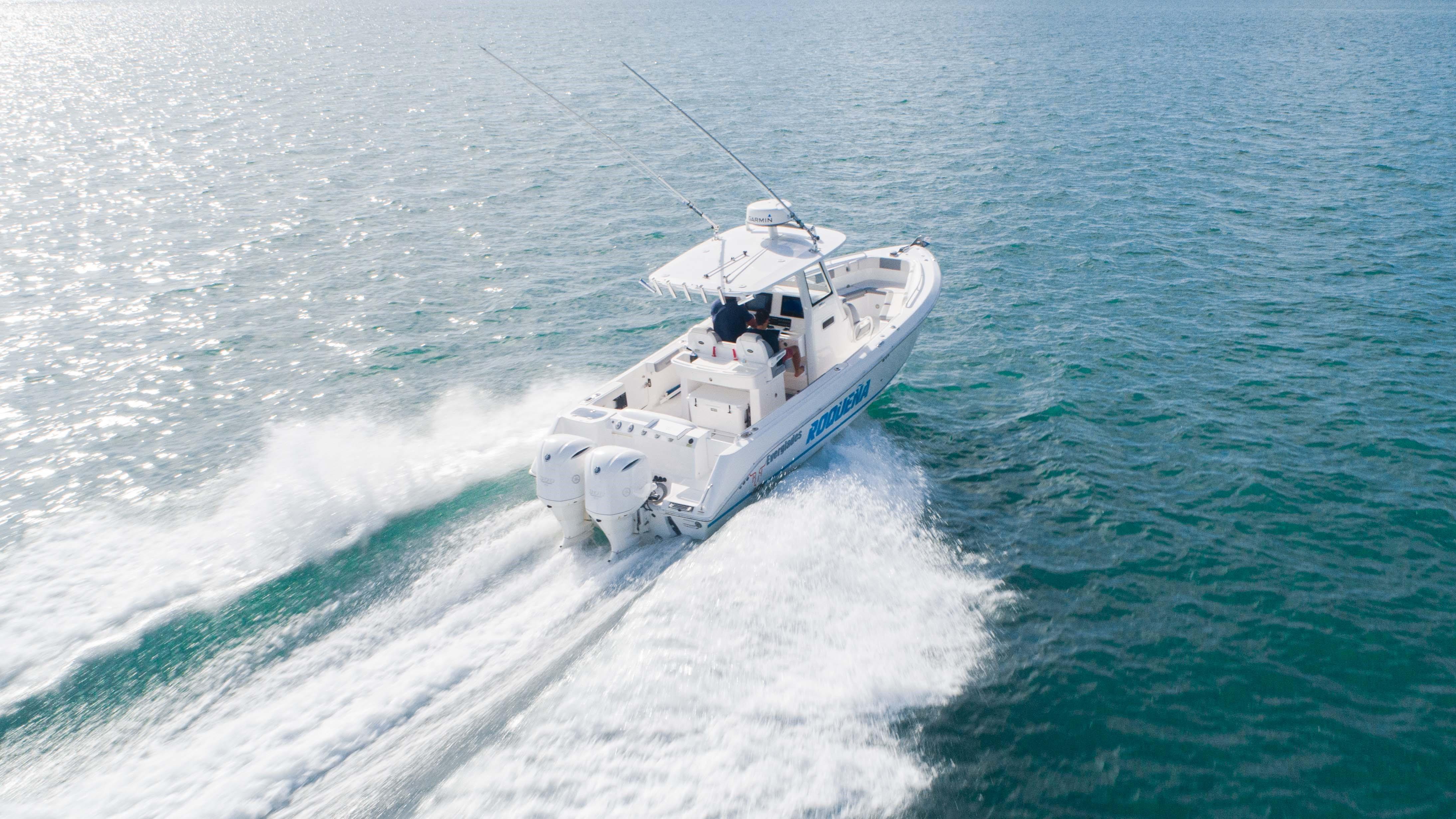 29 Everglades 2018 Roquena Miami, Florida Sold on 2020-01-18 by Denison ...