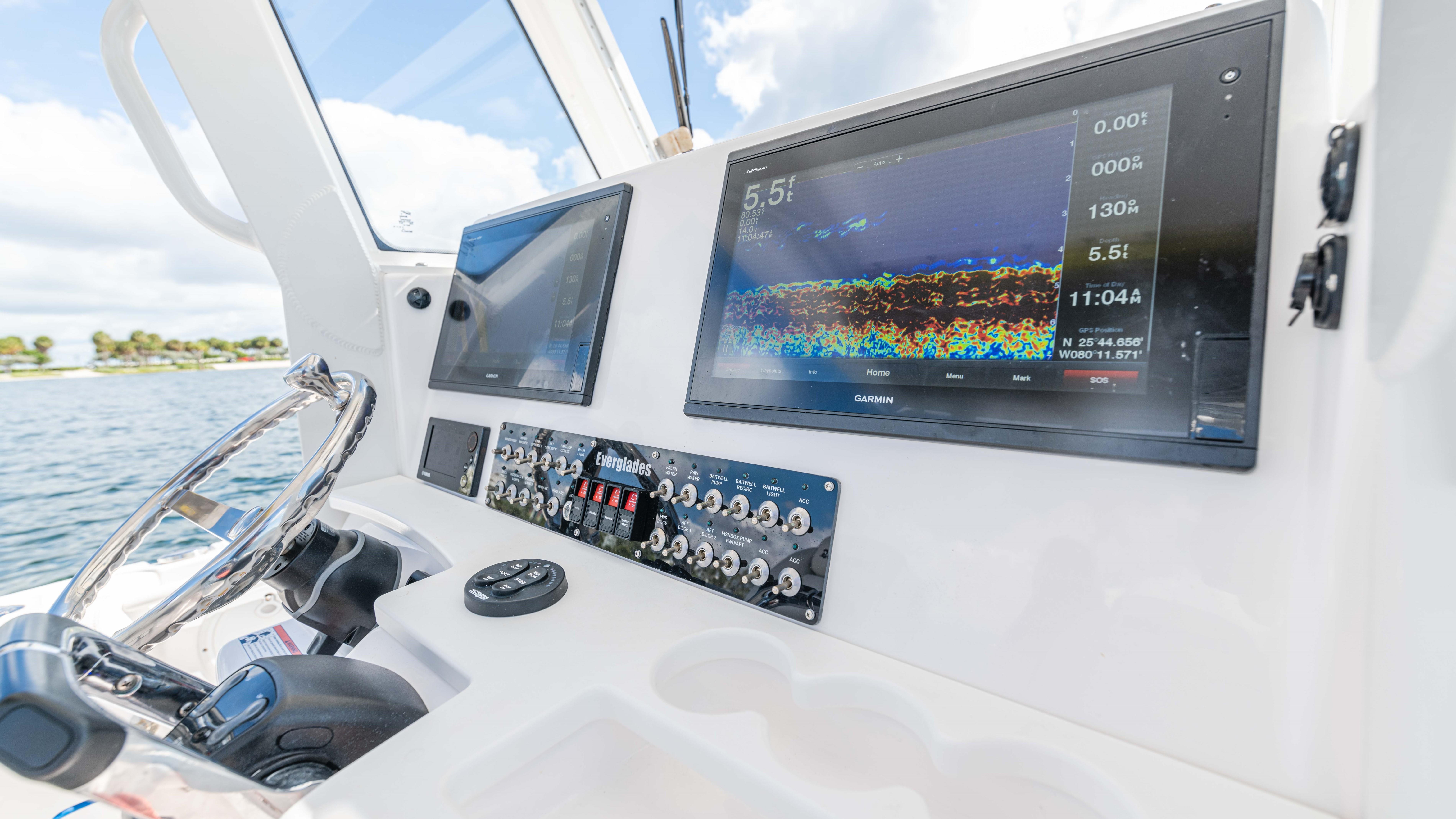 29 Everglades 2018 Roquena Miami, Florida Sold on 2020-01-18 by Denison ...