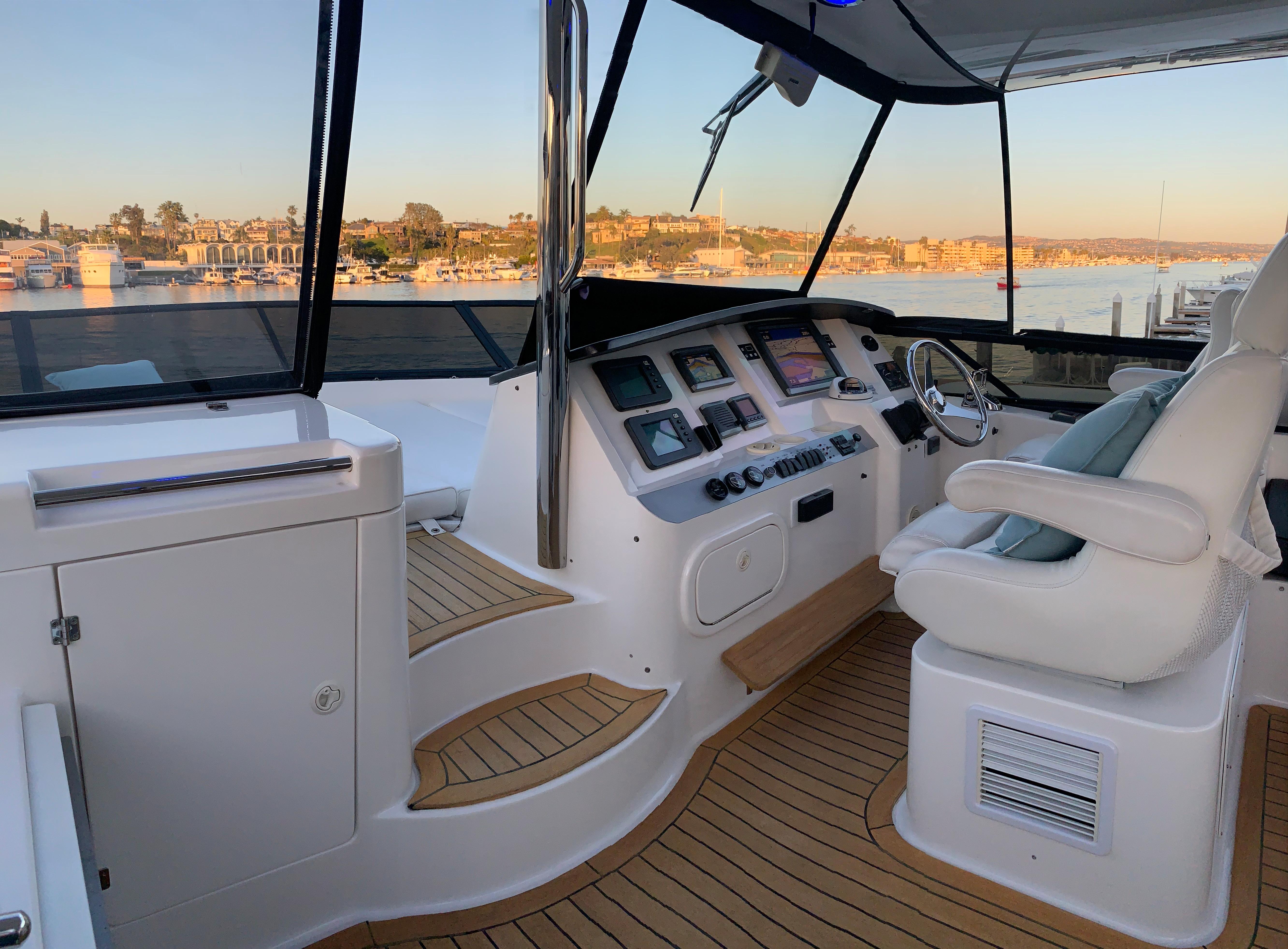 56 Neptunus 2005 Intrinsic San Diego, California Sold on 2020-03-12 by ...