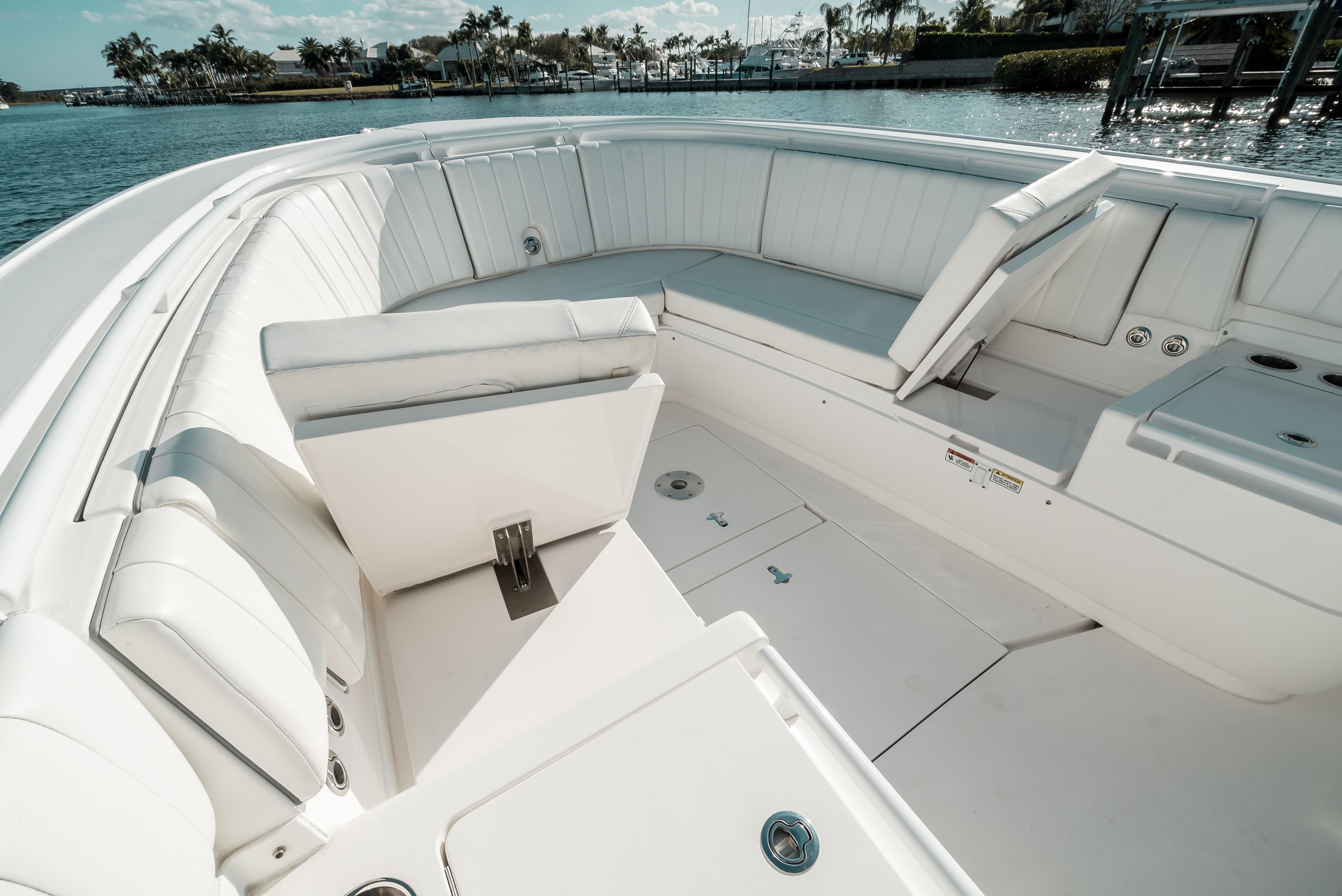 37 Intrepid 2017 Jupiter, Florida Sold on 2021-02-09 by Denison Yacht Sales