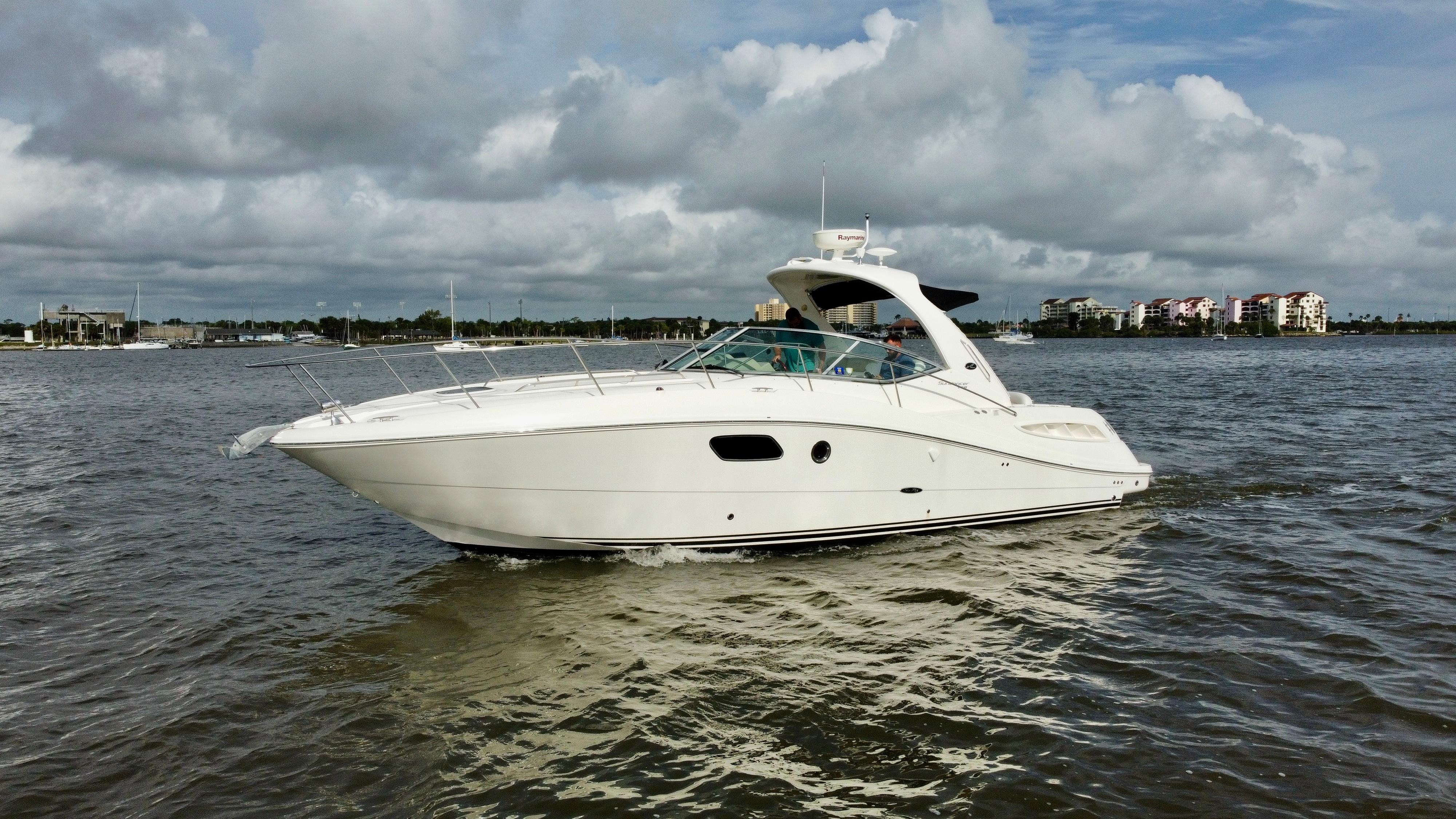 35 Sea Ray 2010 Grace Daytona Beach, Florida Sold on 2022-09-01 by ...
