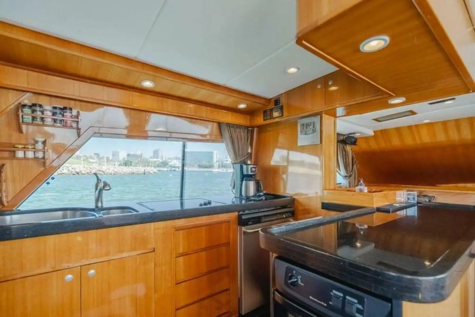 70 Cheoy Lee 1988 San Pedro, California Sold on 2023-10-06 by Denison ...