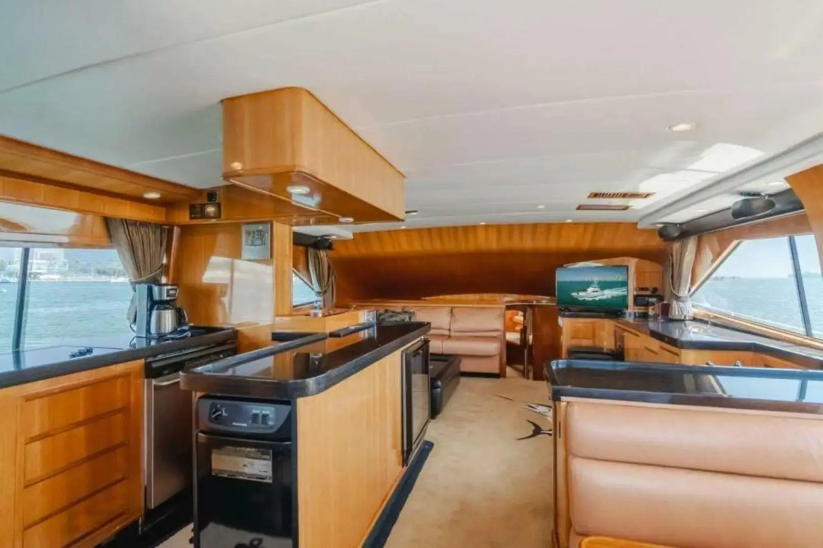70 Cheoy Lee 1988 San Pedro, California Sold on 2023-10-06 by Denison ...