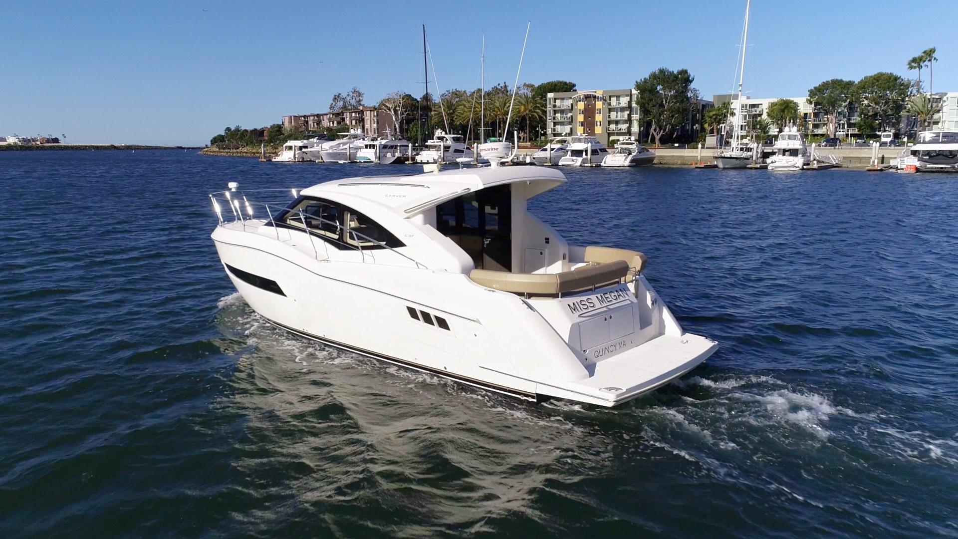 37 Carver 2016 Miss Megan Venice, California Sold on 2019-10-23 by ...