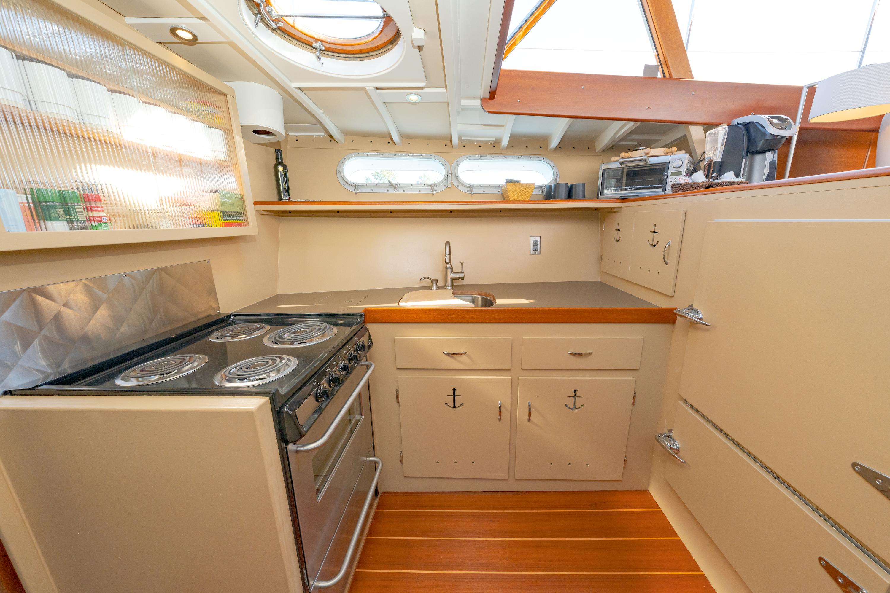 55 Chris-craft 1957 At Last Seattle, Washington Sold on 2021-07-12 by ...