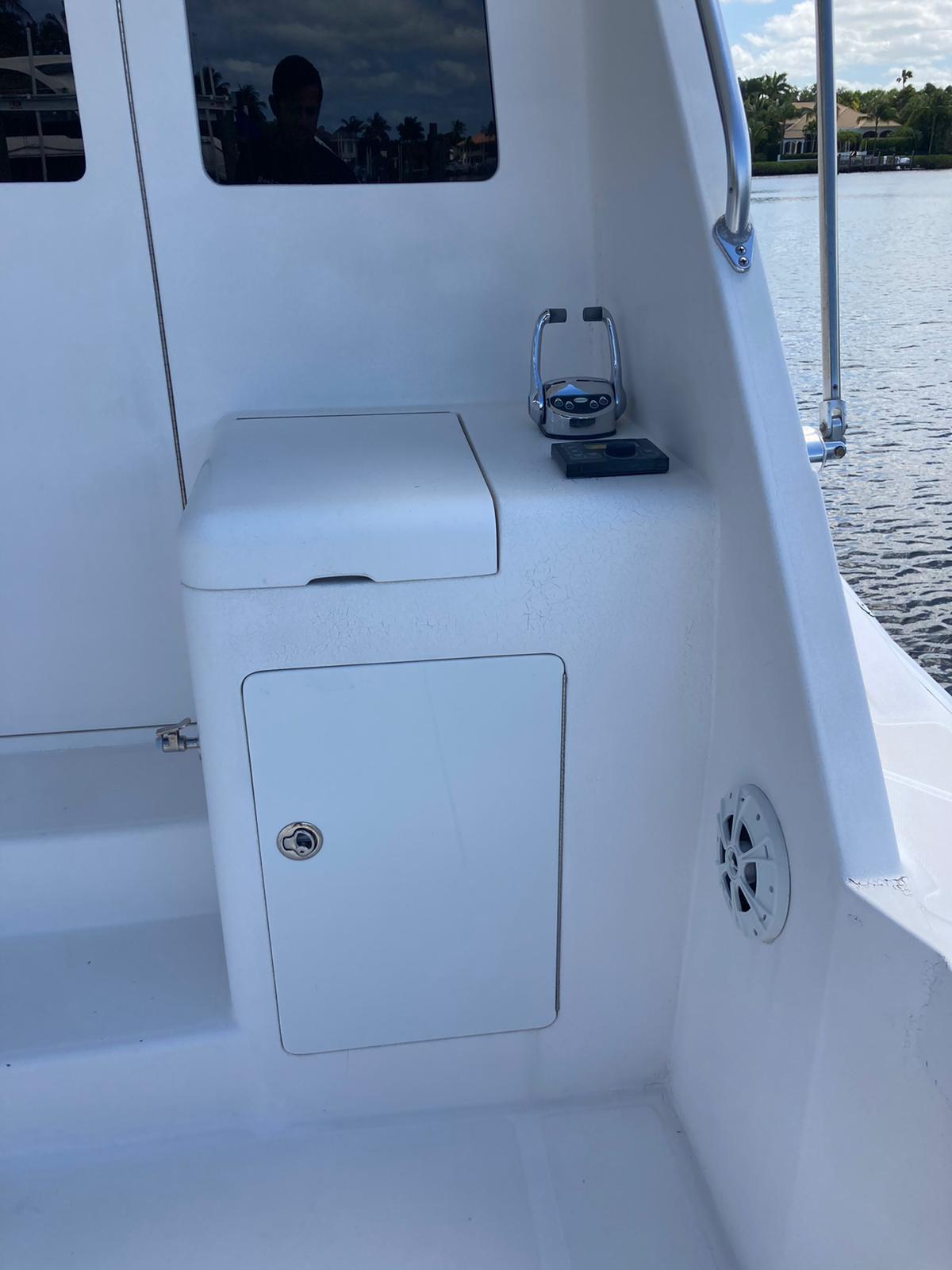 43 Cabo 2002 X-OUT II Jupiter, Florida