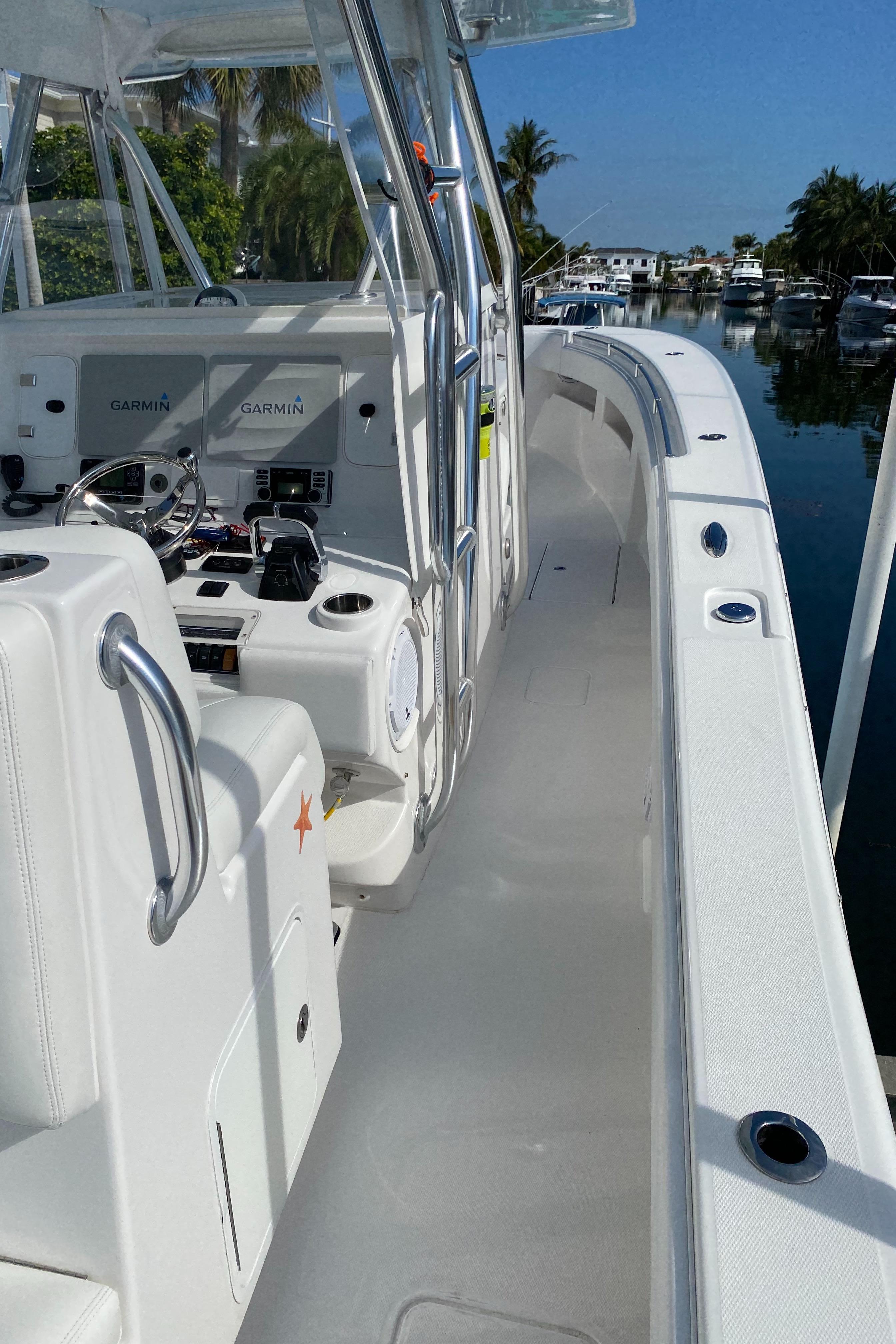 36 Invincible 2015 Invincible 36 Boca Raton, Florida Sold on 2021-05-26 ...