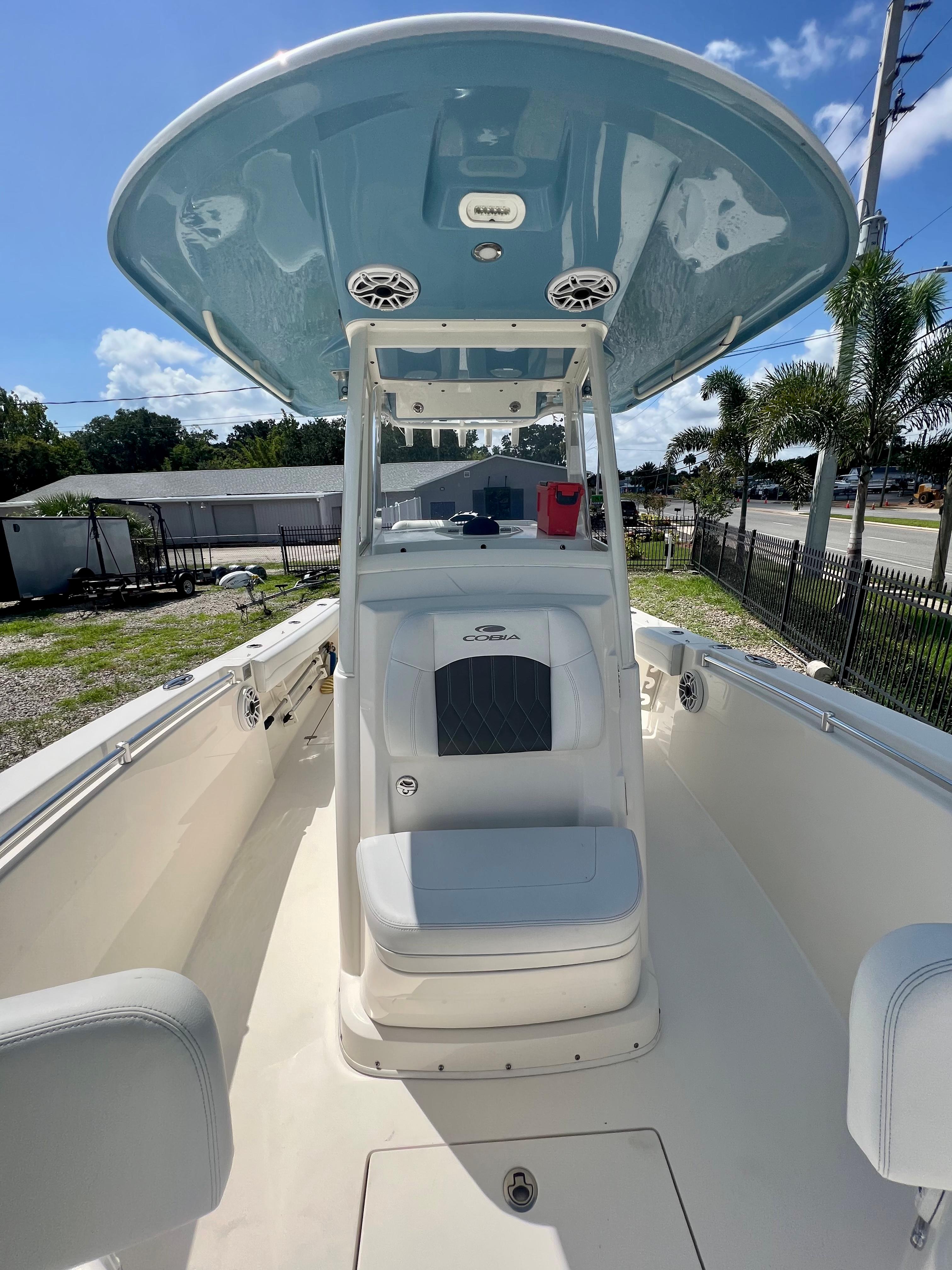 26 Cobia 2020 Daytona Beach, Florida Sold on 2022-08-13 by Denison ...