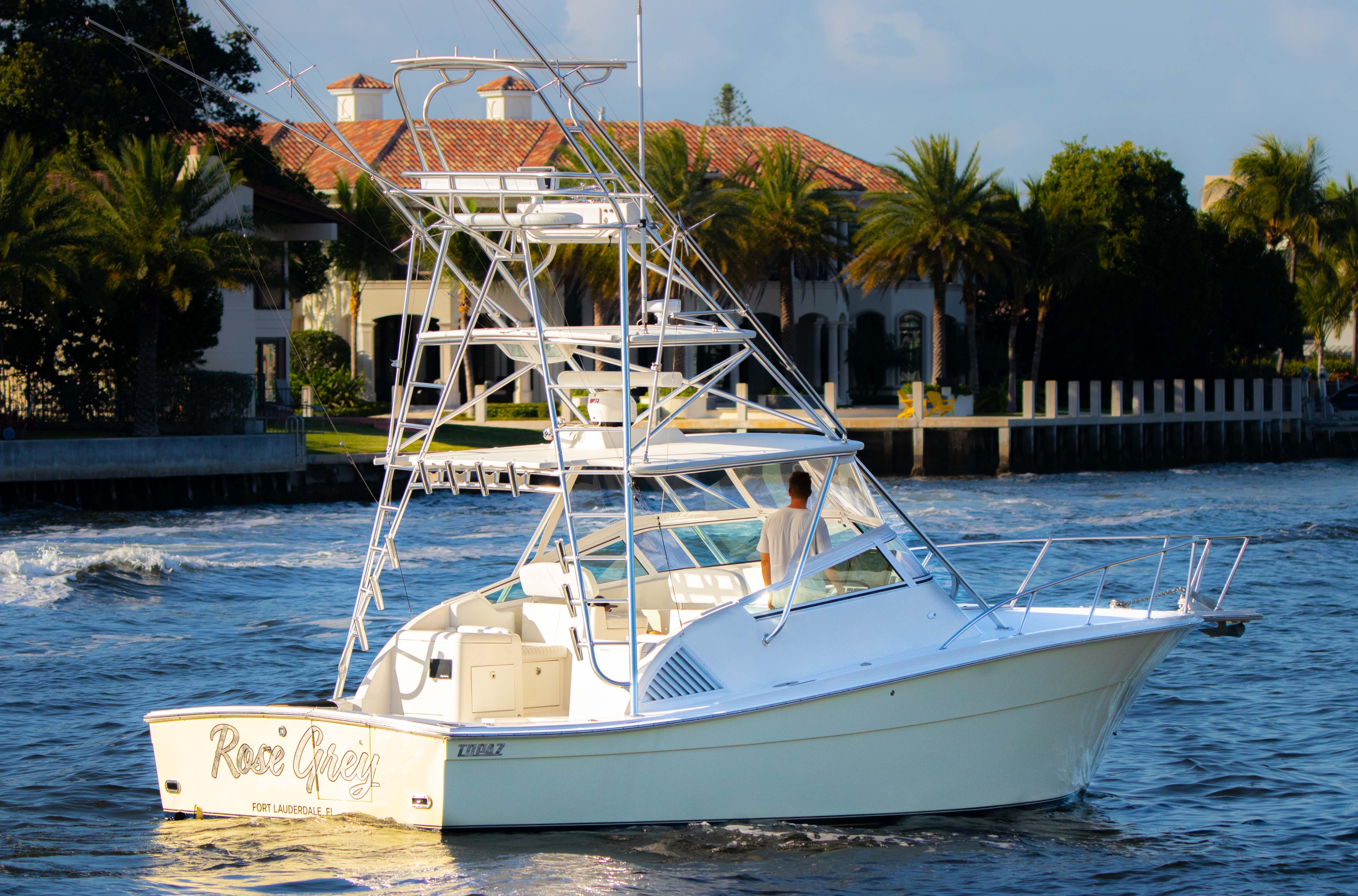 33 Topaz 2007 Rose Grey Fort Lauderdale, Florida Sold on 2022-08-18 by ...
