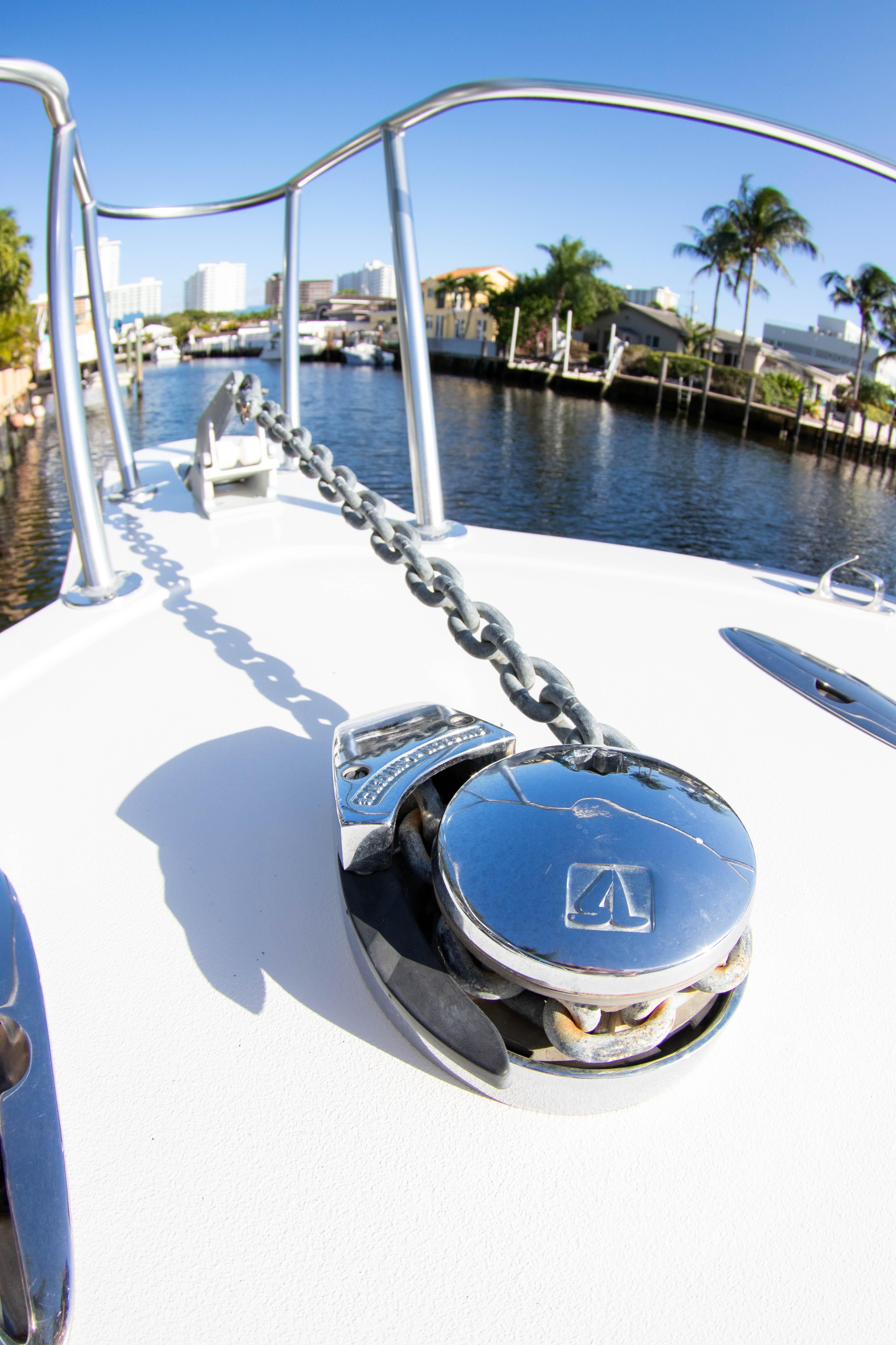 33 Topaz 2007 Rose Grey Fort Lauderdale, Florida Sold on 2022-08-18 by ...