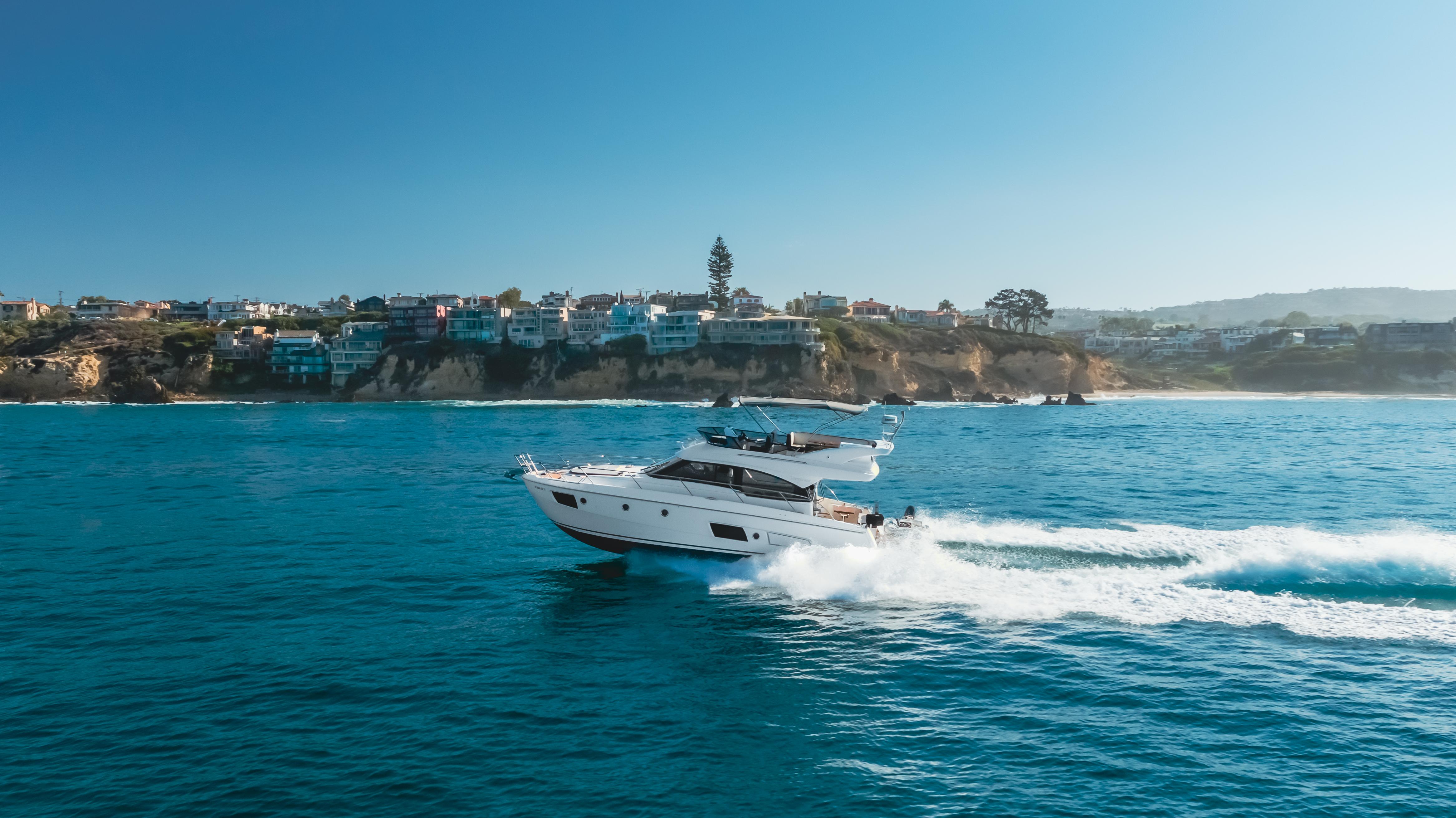 42 Bavaria 2019 YOLO Long Beach, California