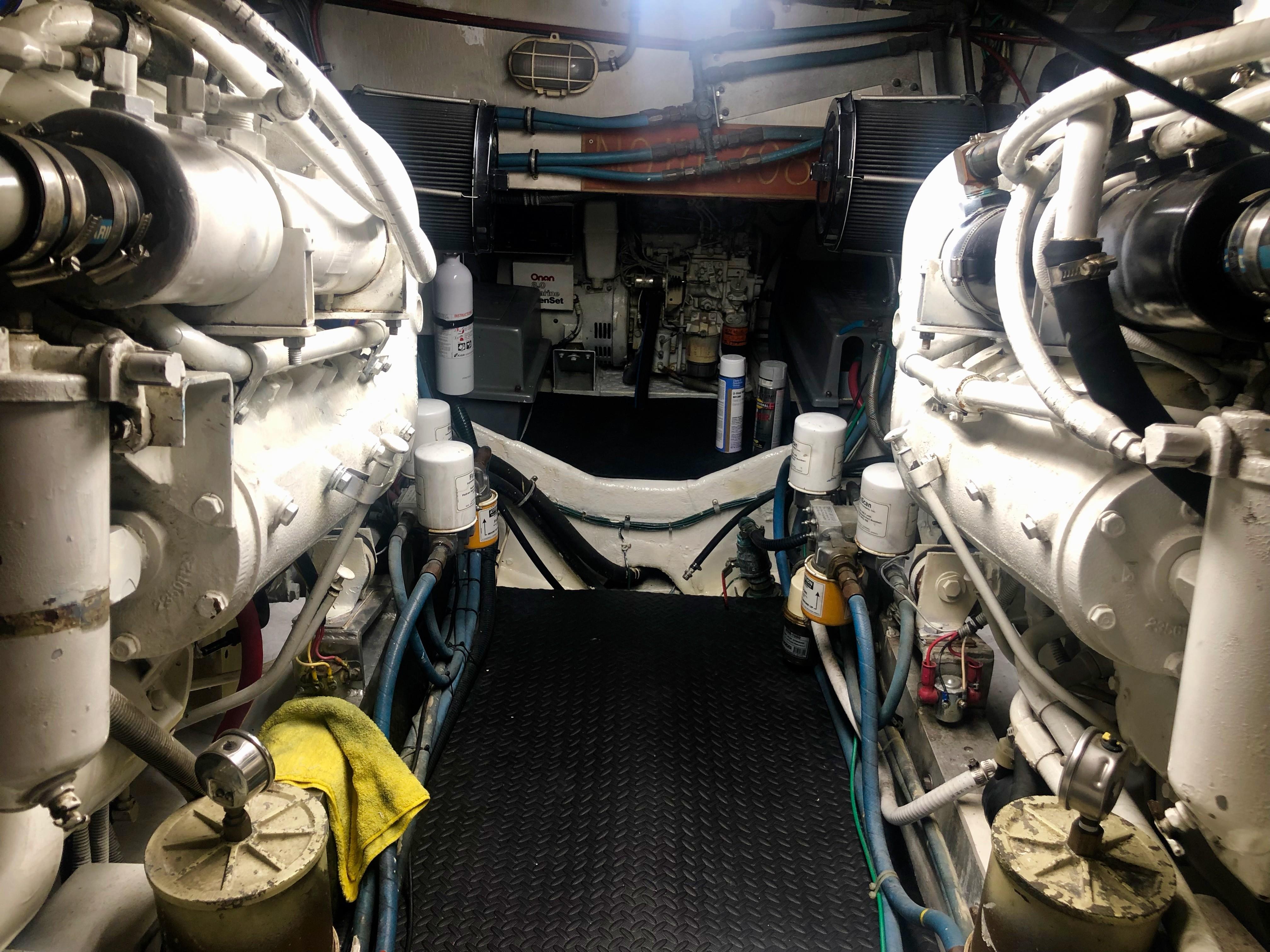 37 Bertram 1988 Sultana Long Beach, California Sold on 2020-01-24 by ...