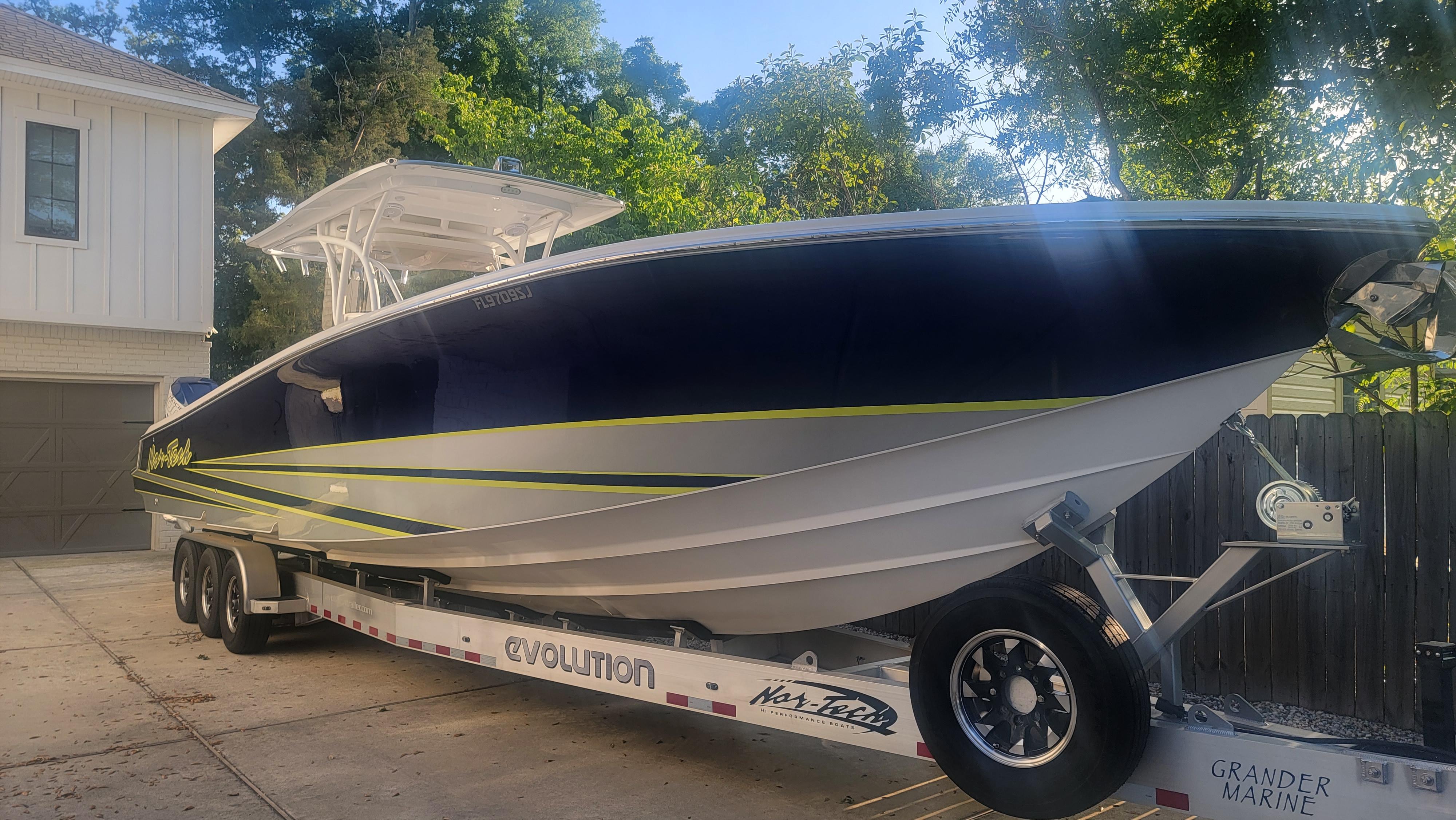 39 Nor-tech 2011 Pensacola, Florida