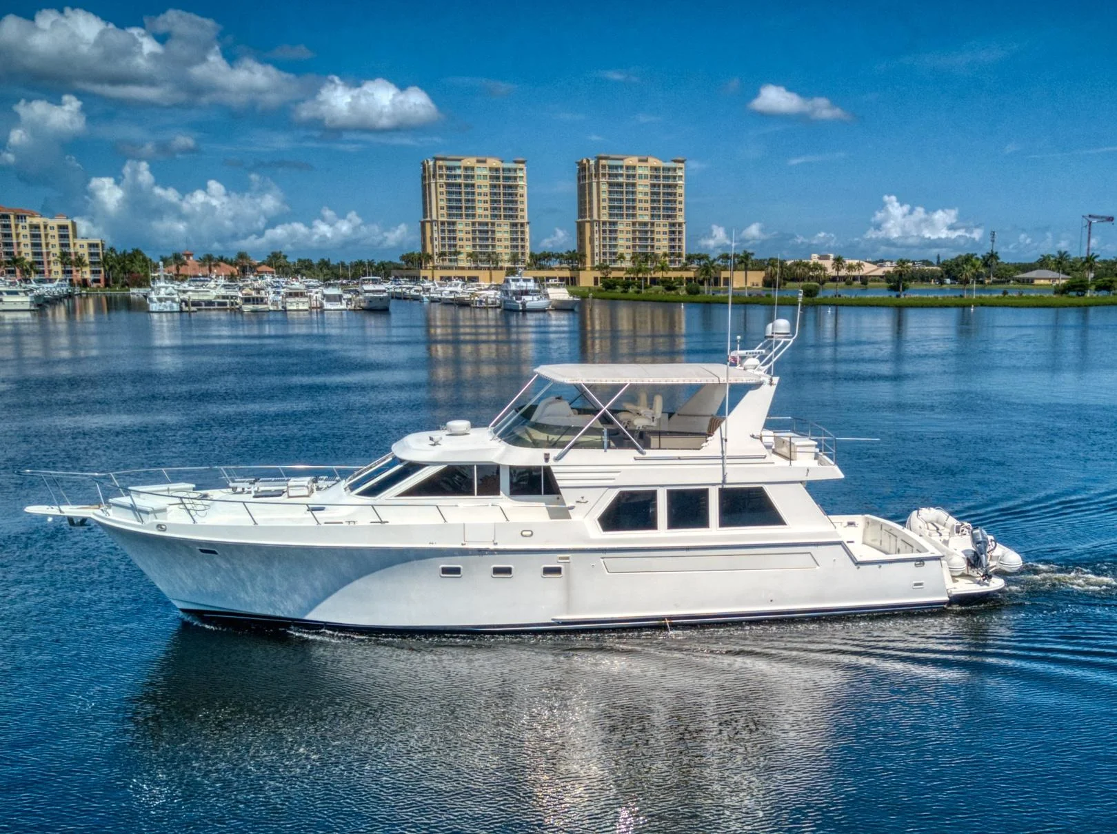 57 Tollycraft 1992 JUST BEARLY III Palmetto, Florida Sold on 2023-01-23 ...