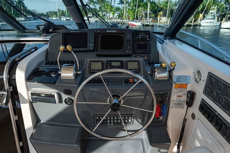 42 Tiara 2003 Fort Lauderdale, Florida Sold on 2020-04-13 by Denison ...