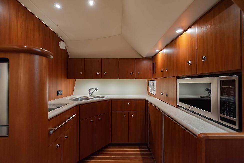 42 Tiara 2003 Fort Lauderdale, Florida Sold on 2020-04-13 by Denison ...