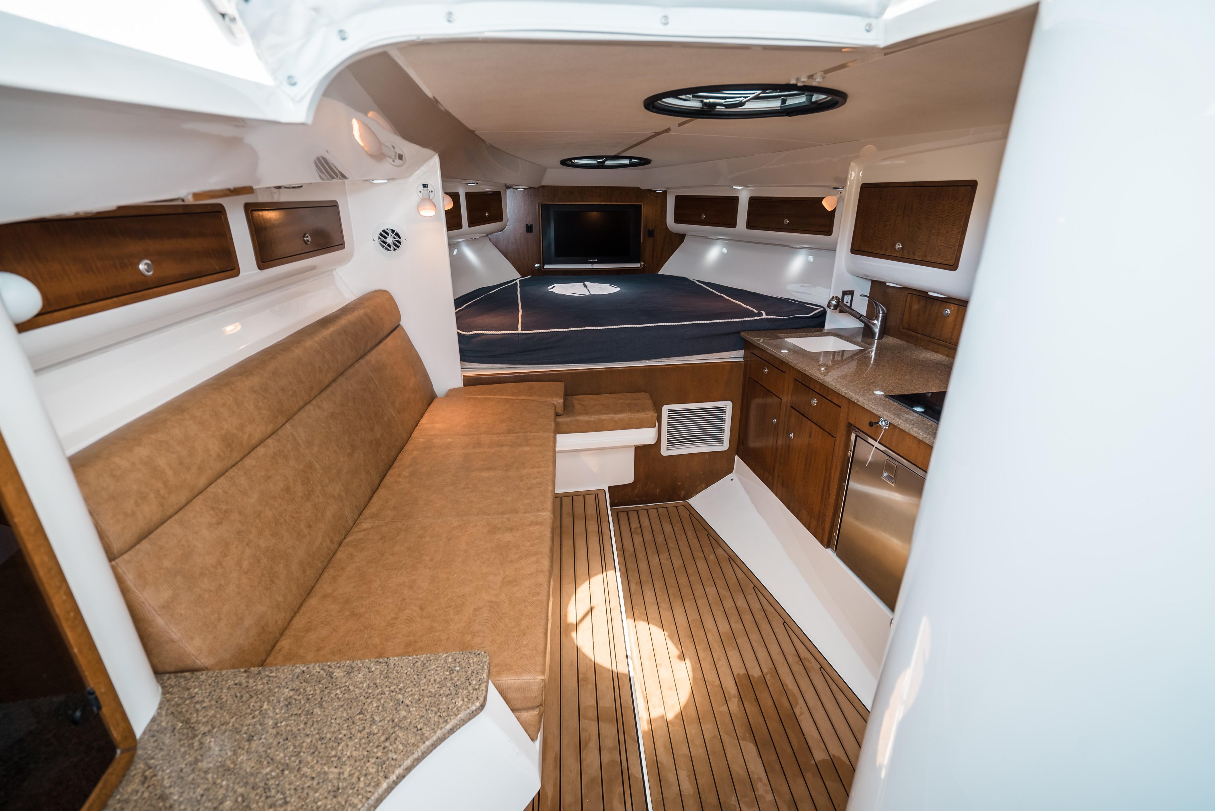 37 Midnight Express 2007 Fort Lauderdale, Florida Sold on 2019-05-13 by ...