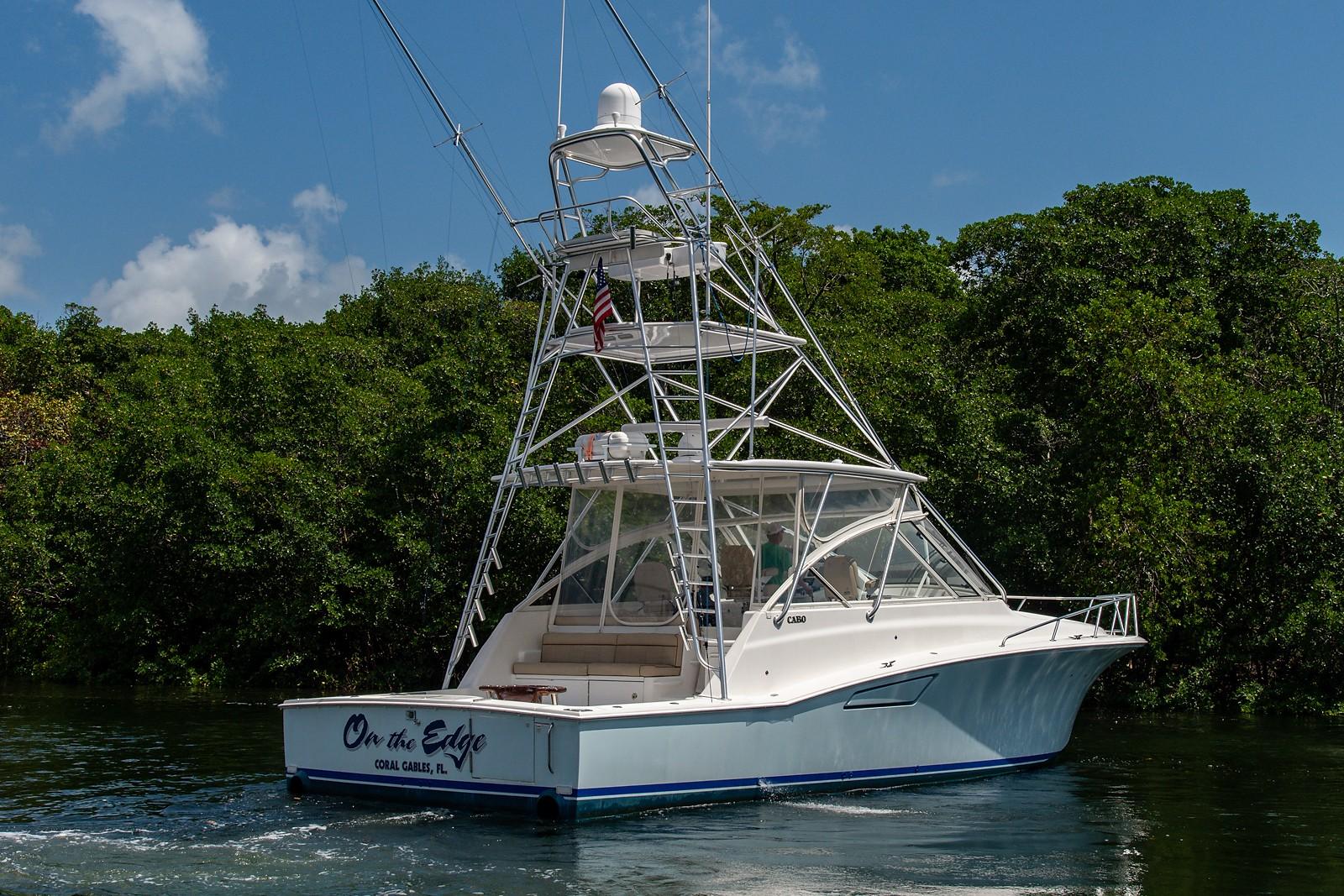 44 Cabo 2014 Fort Lauderdale, Florida Sold on 2020-01-31 by Denison ...