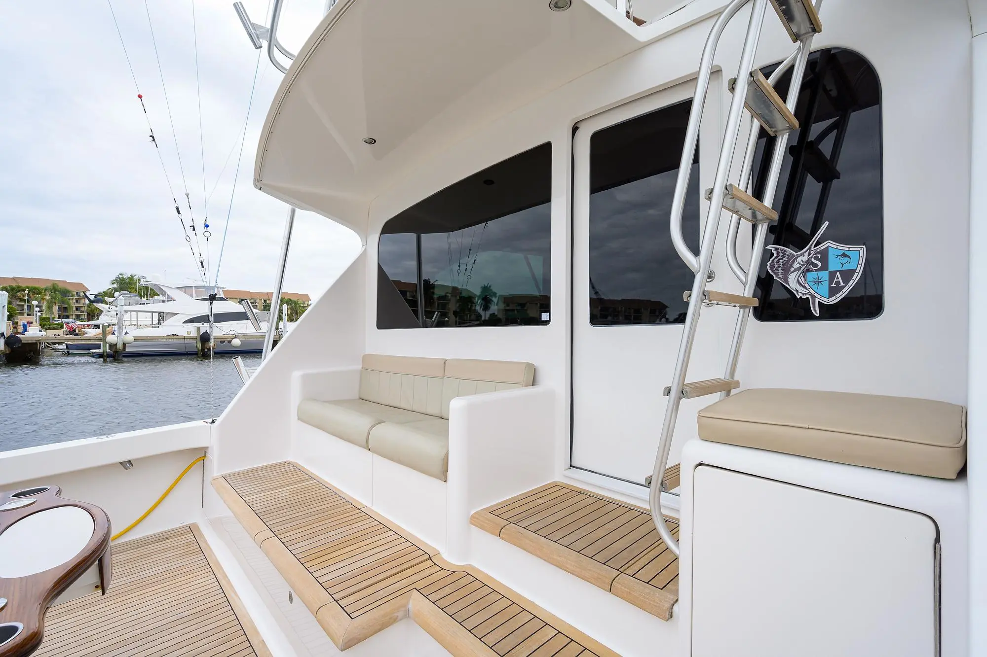 61 Viking 2005 Longport, New Jersey